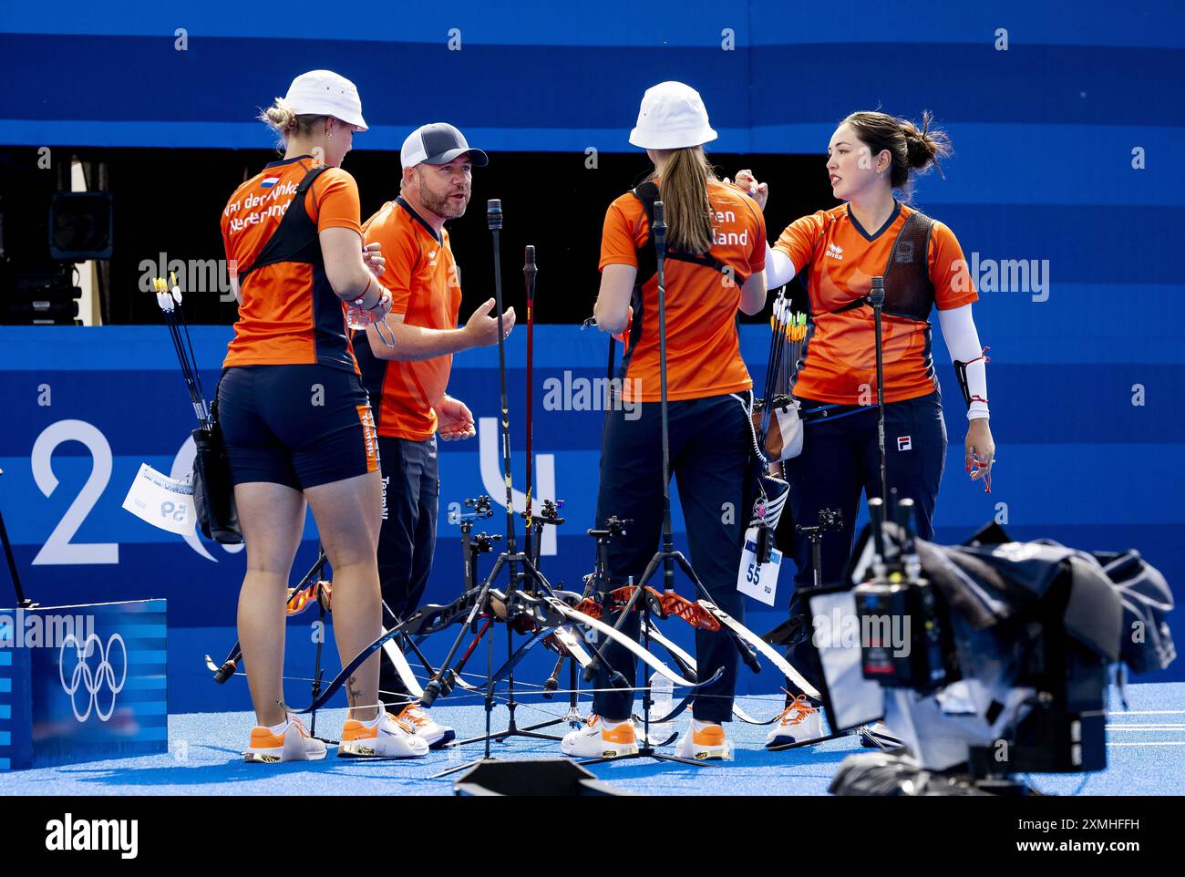 PARIS - Laura van der Winkel, Quinty Roeffen and Gaby Schloesser during ...