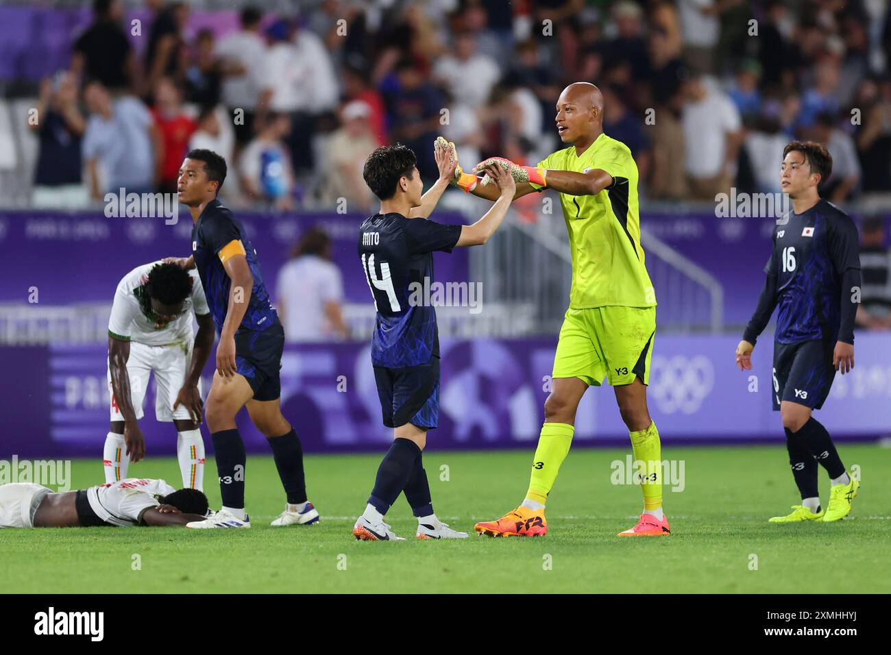 Bordeaux, France. 27th July, 2024. (L to R) Shunsuke Mito, Leo Brian ...