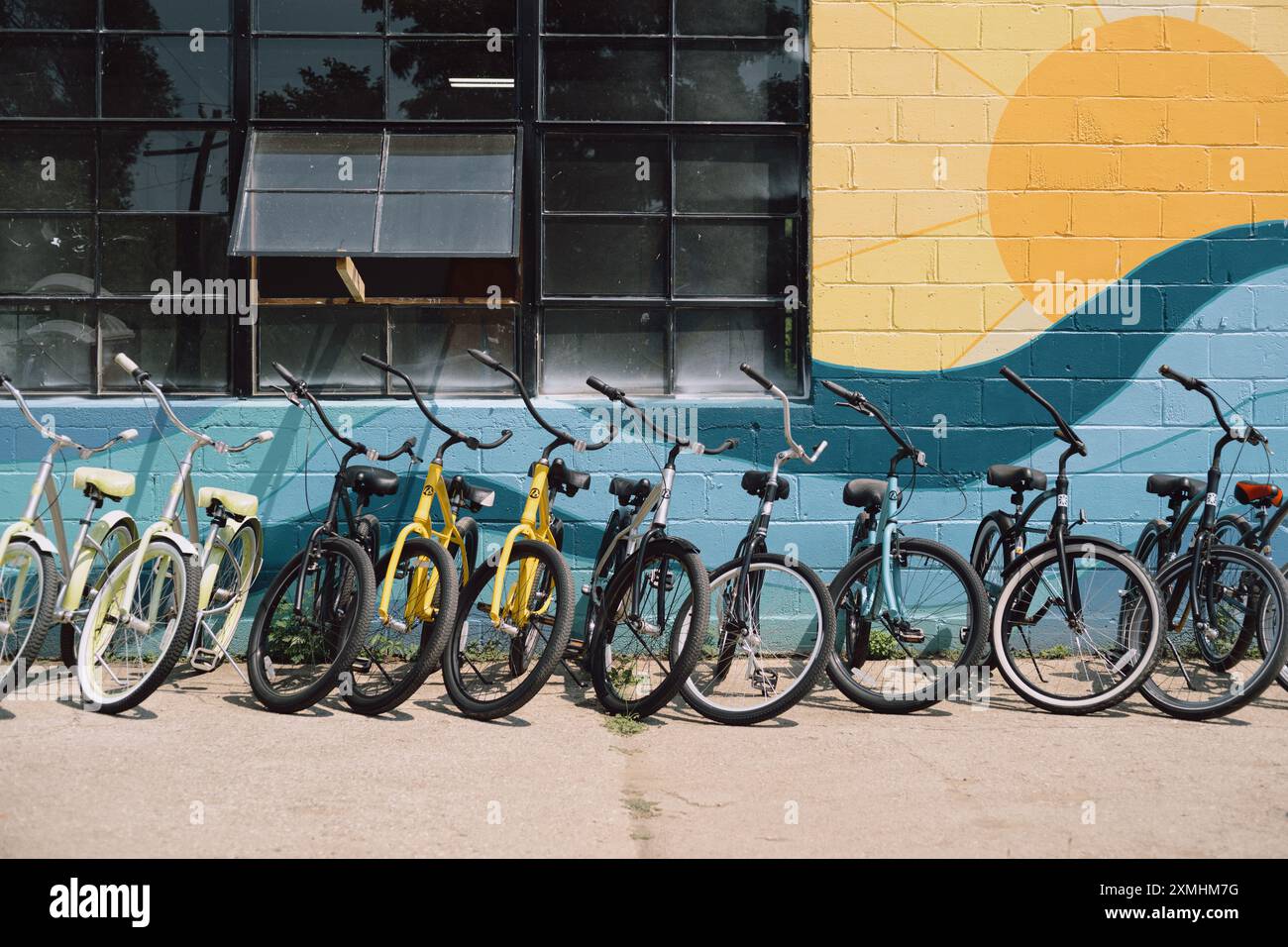 Bicycles bikes in port hi-res stock photography and images - Alamy