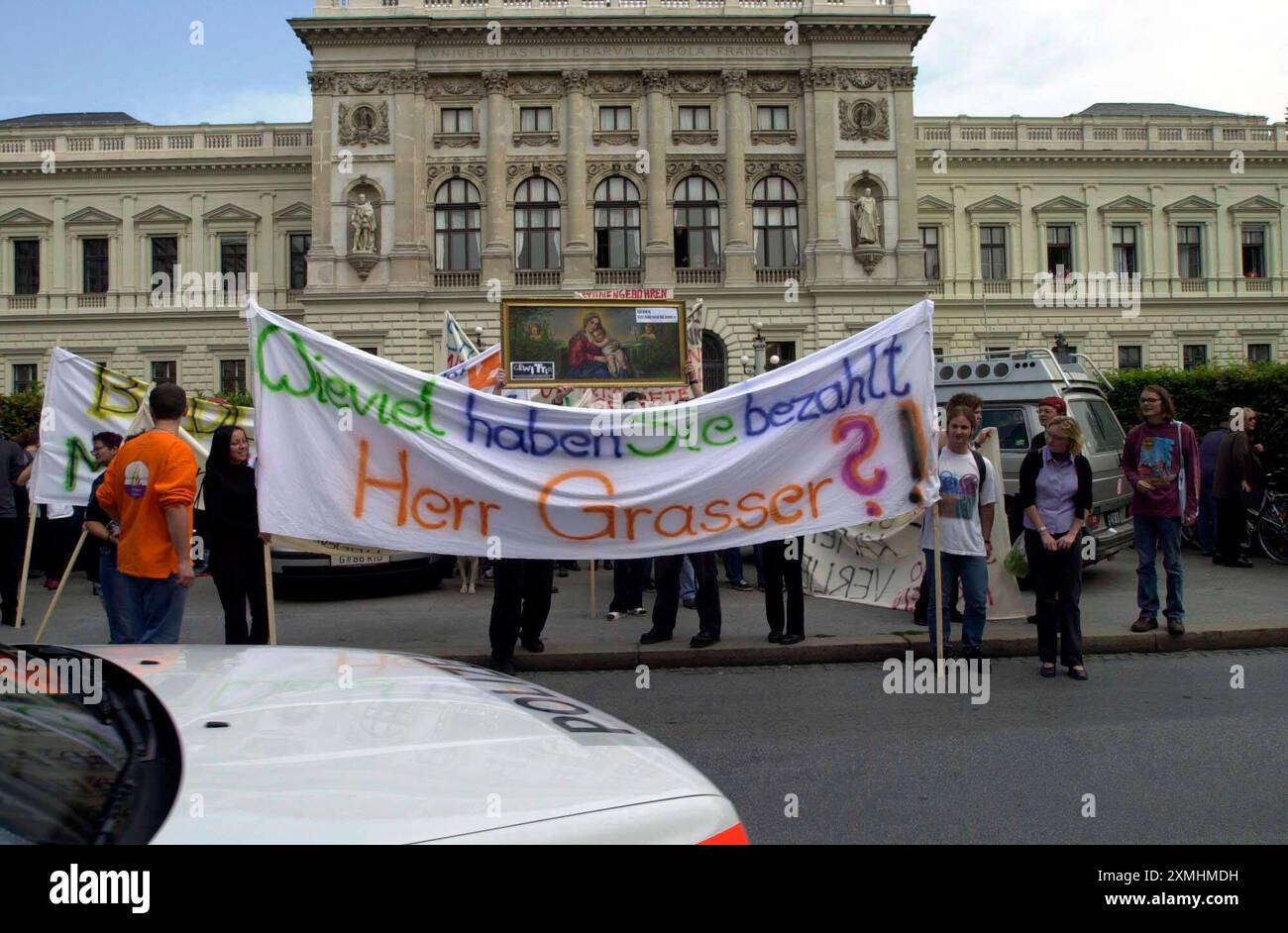 Resistance and demonstration as normality in a democracy Resistance and ...