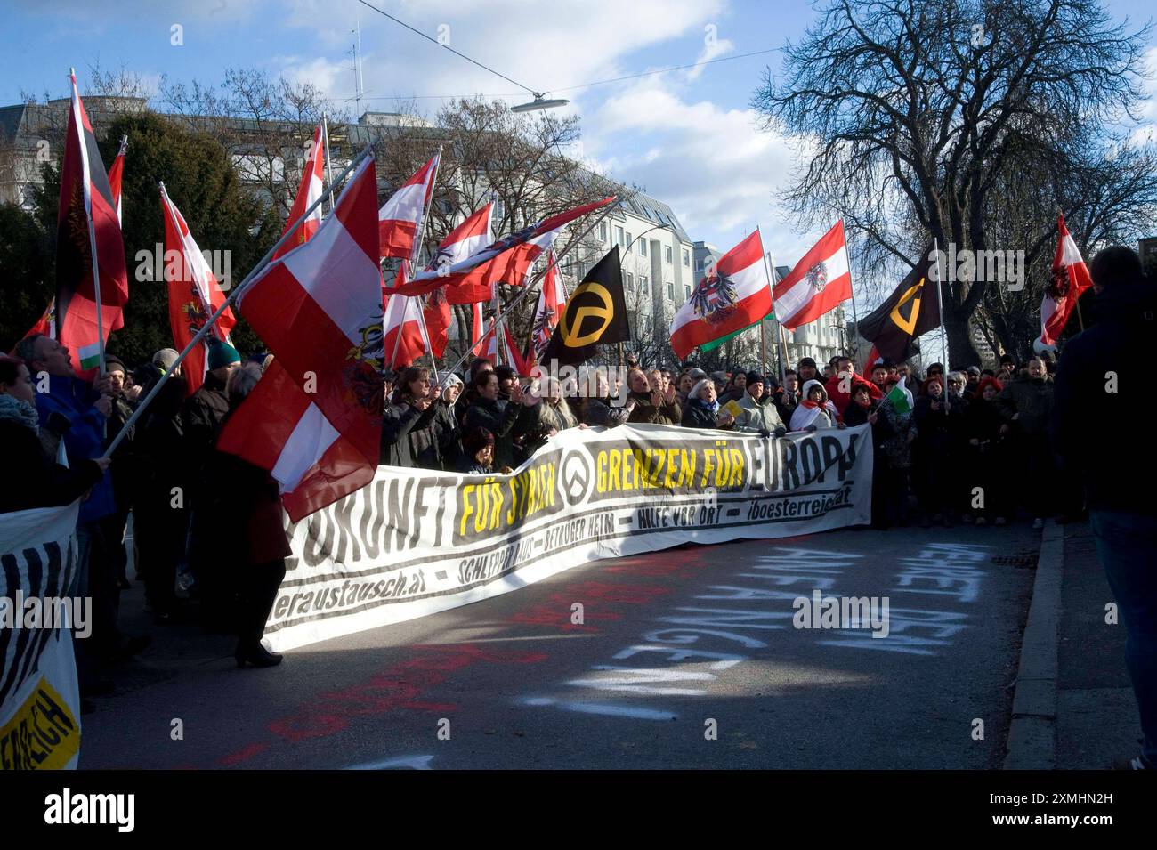 Resistance and demonstration as normality in a democracy Resistance and ...