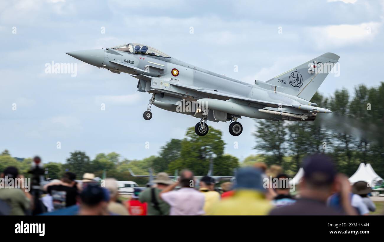Qatari Emiri Air Force - Eurofighter Typhoon, arriving at RAF Fairford ...