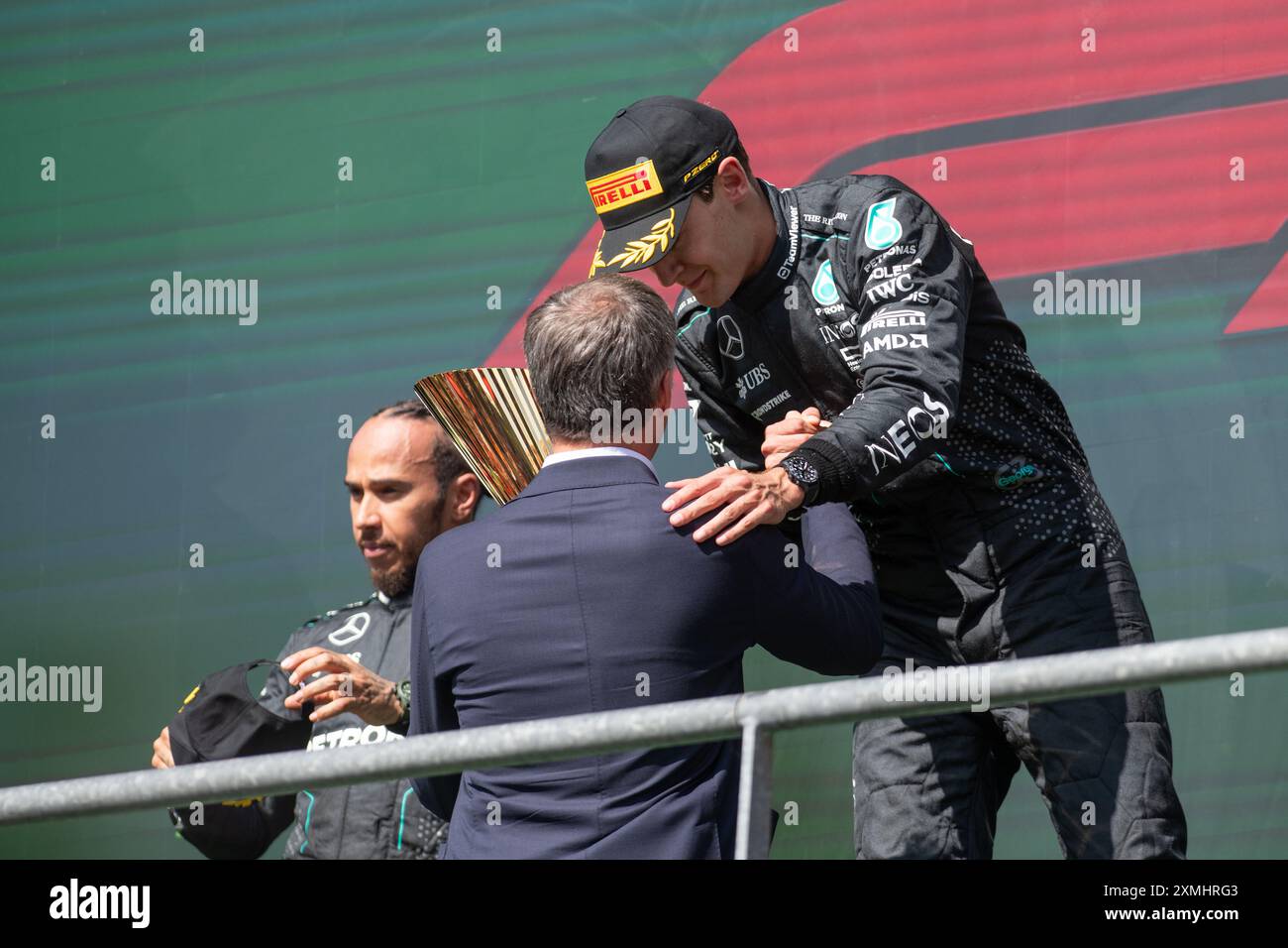 Spa, Belgium. 28th July, 2024. Prime Minister Alexander De Croo hands ...