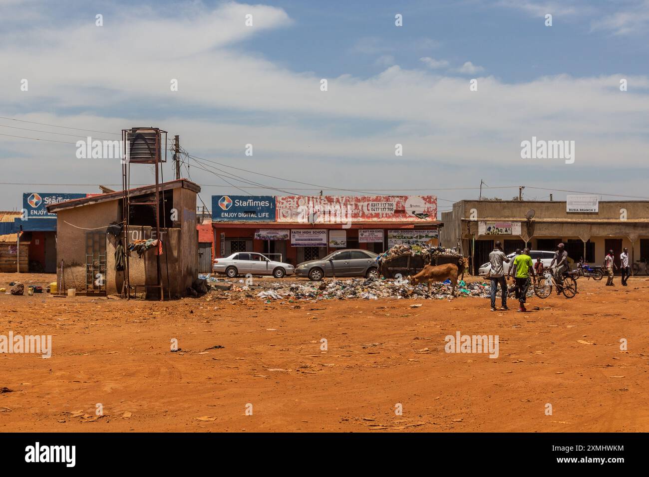 Busia border hi-res stock photography and images - Alamy