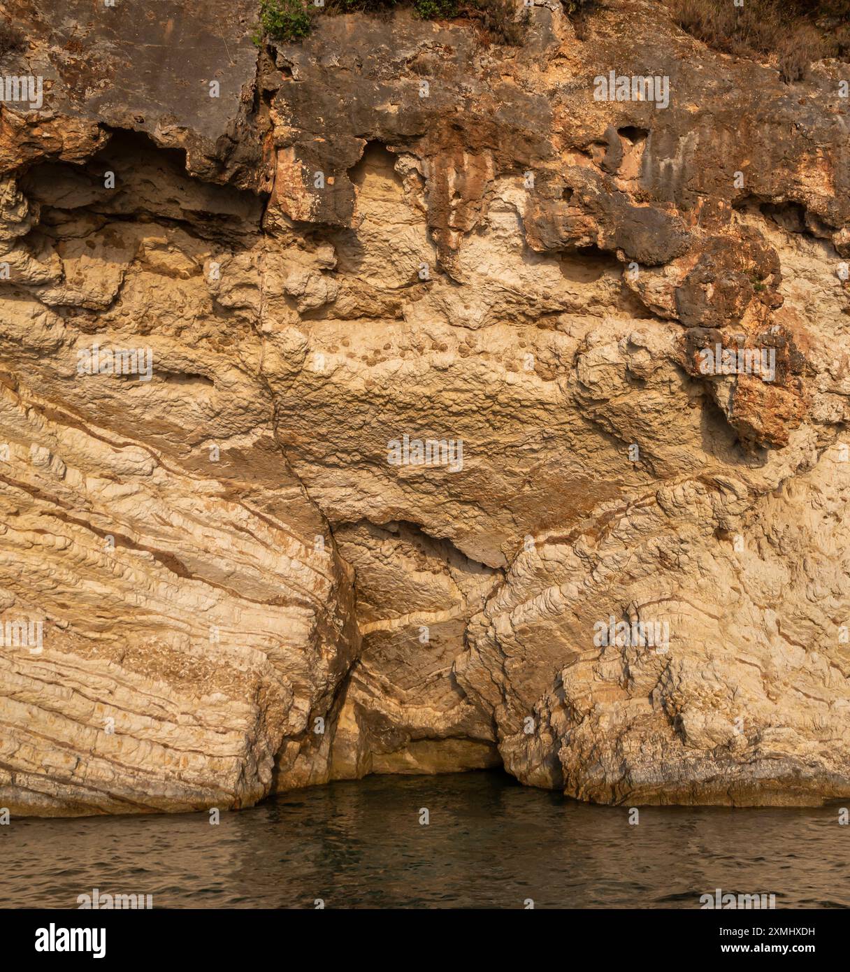 Rough rocky cave on hi-res stock photography and images - Alamy