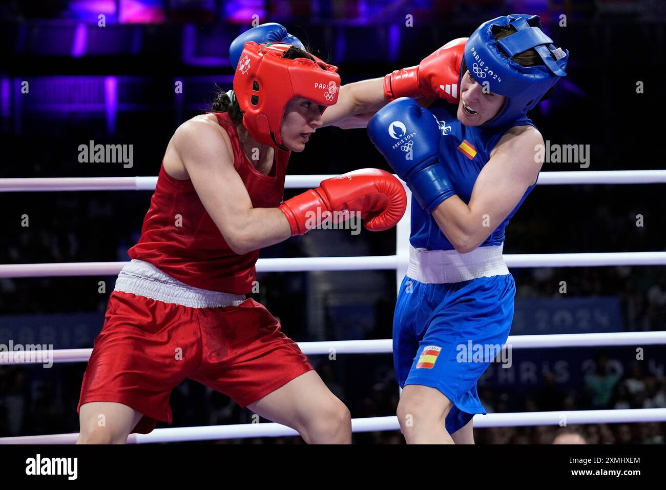 Mexico's Fatima Herrera, left, fights Spain's Laura Fuertes Fernandez ...