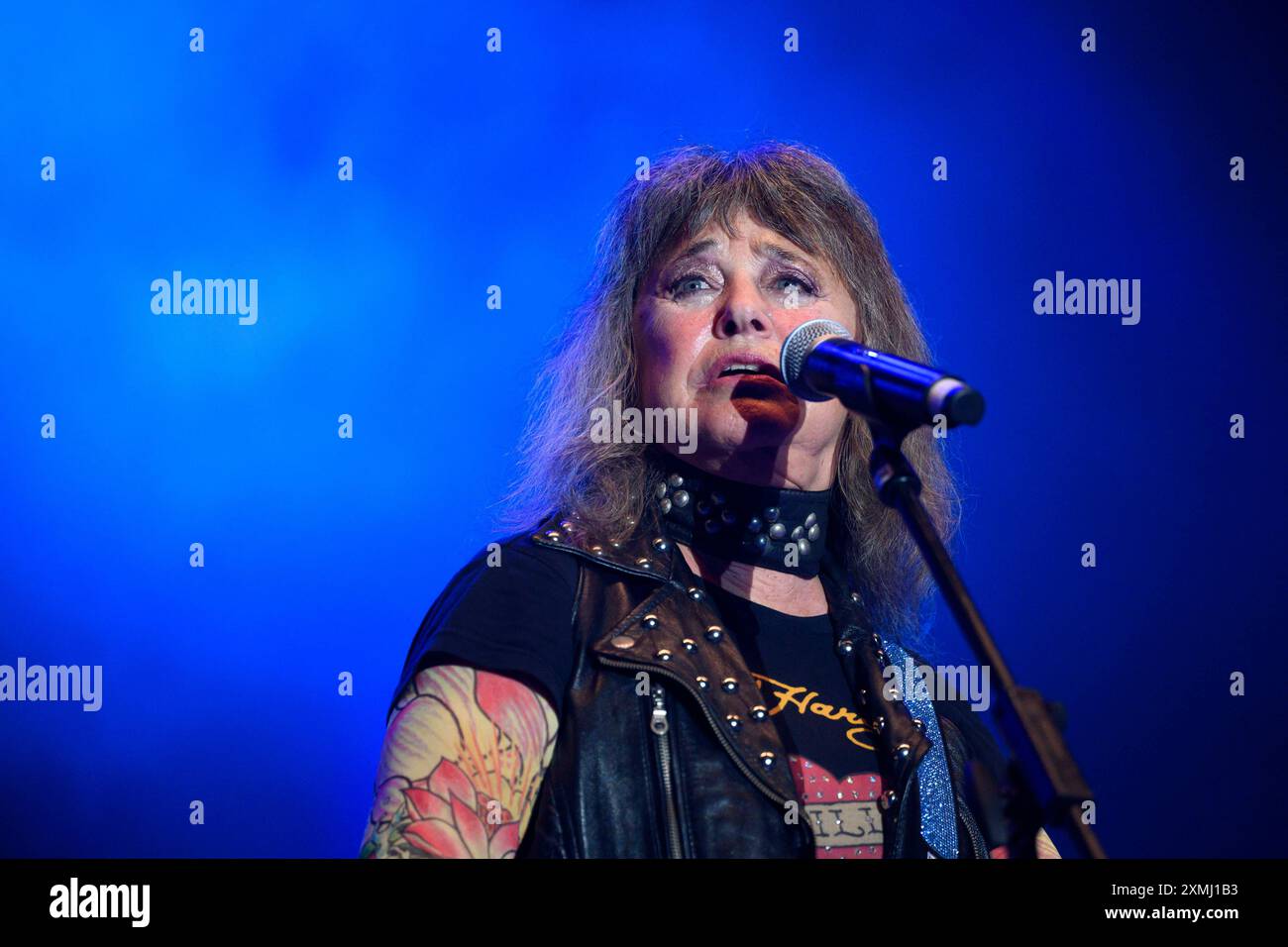 Sängerin Suzi Quatro bei ihrem Auftritt im Rahmen des Festival Lieder ...