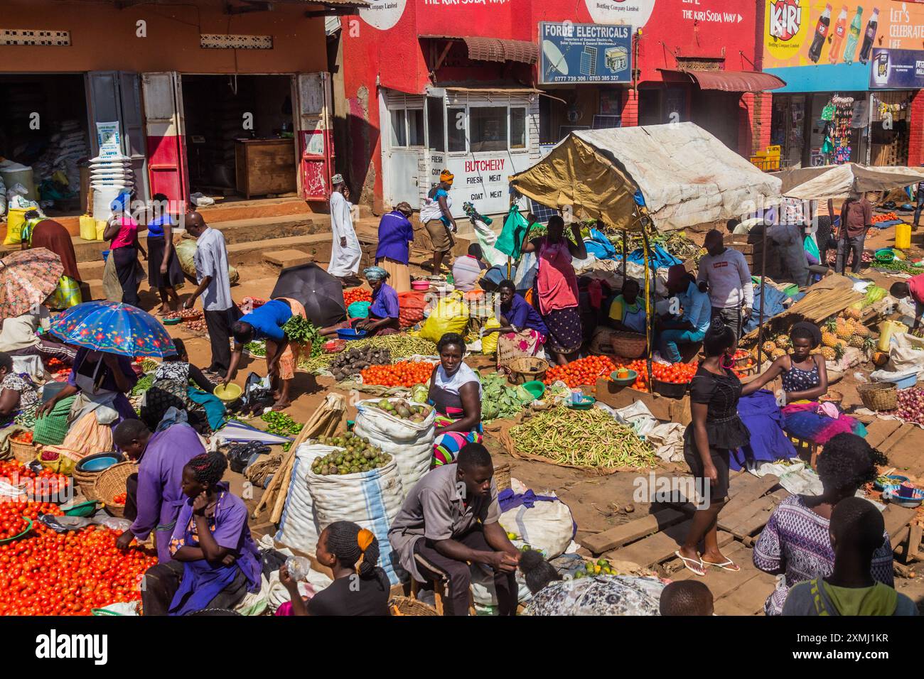 KAMPALA, UGANDA - MARCH 7, 2020: Fruit and vegetable market in Kampala ...