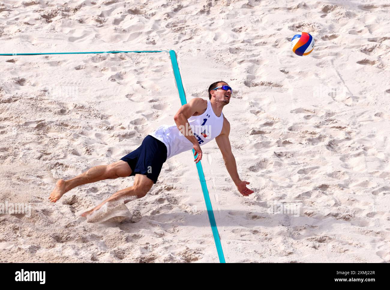 Paris, France. 28th July, 2024. Paris Olympics: Men's Beach Volleyball ...