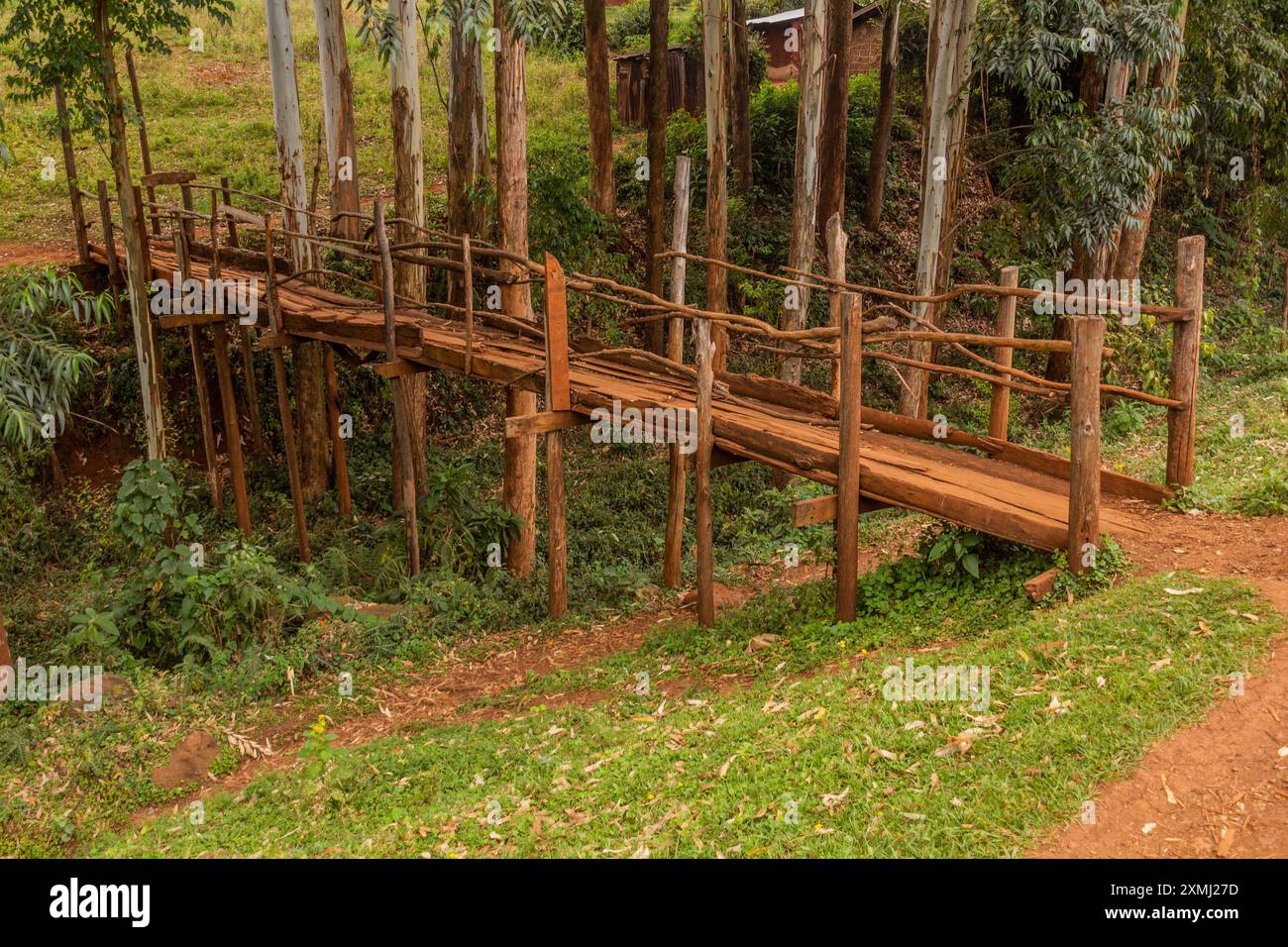 African wooden bridge hi-res stock photography and images - Alamy