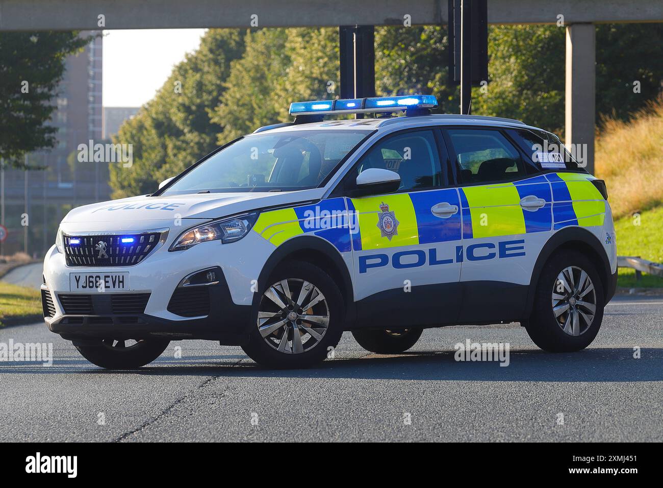 West yorkshire police force vehicles hi-res stock photography and ...