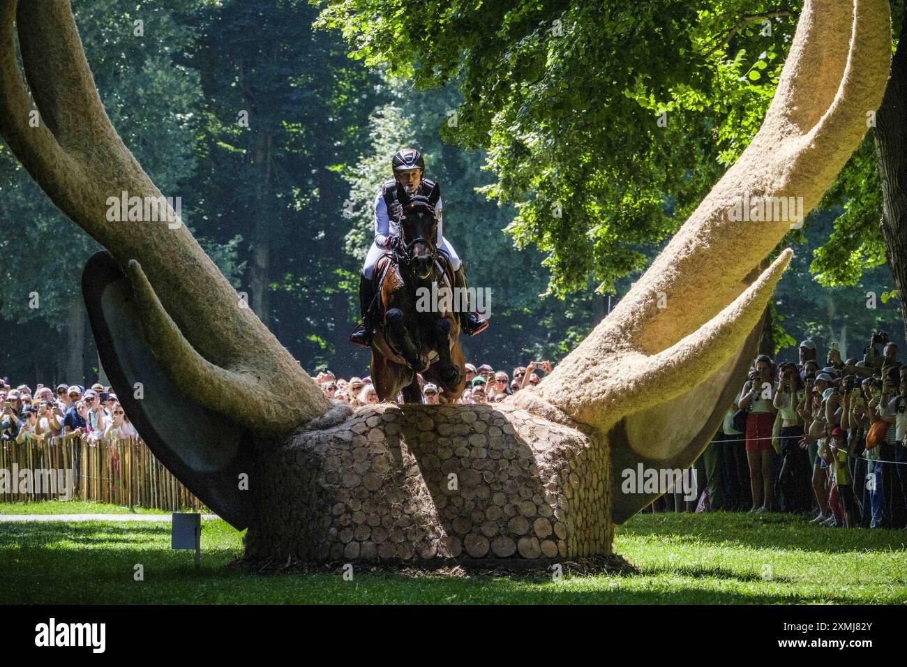 Michael JUNG riding FISCHERCHIPMUNK FRH, Equestrian, Eventing ...