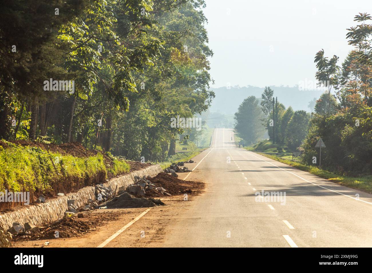 Mubende - Fort Portal road, Uganda Stock Photo - Alamy
