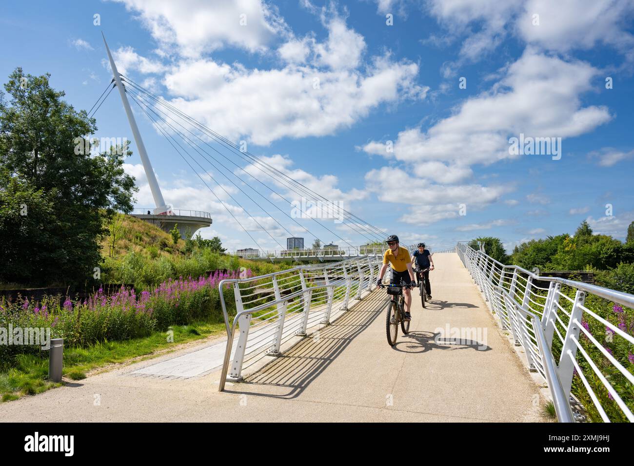 Cyclists on Stockingfield Bridge on cycle route 754 on the Forth and ...
