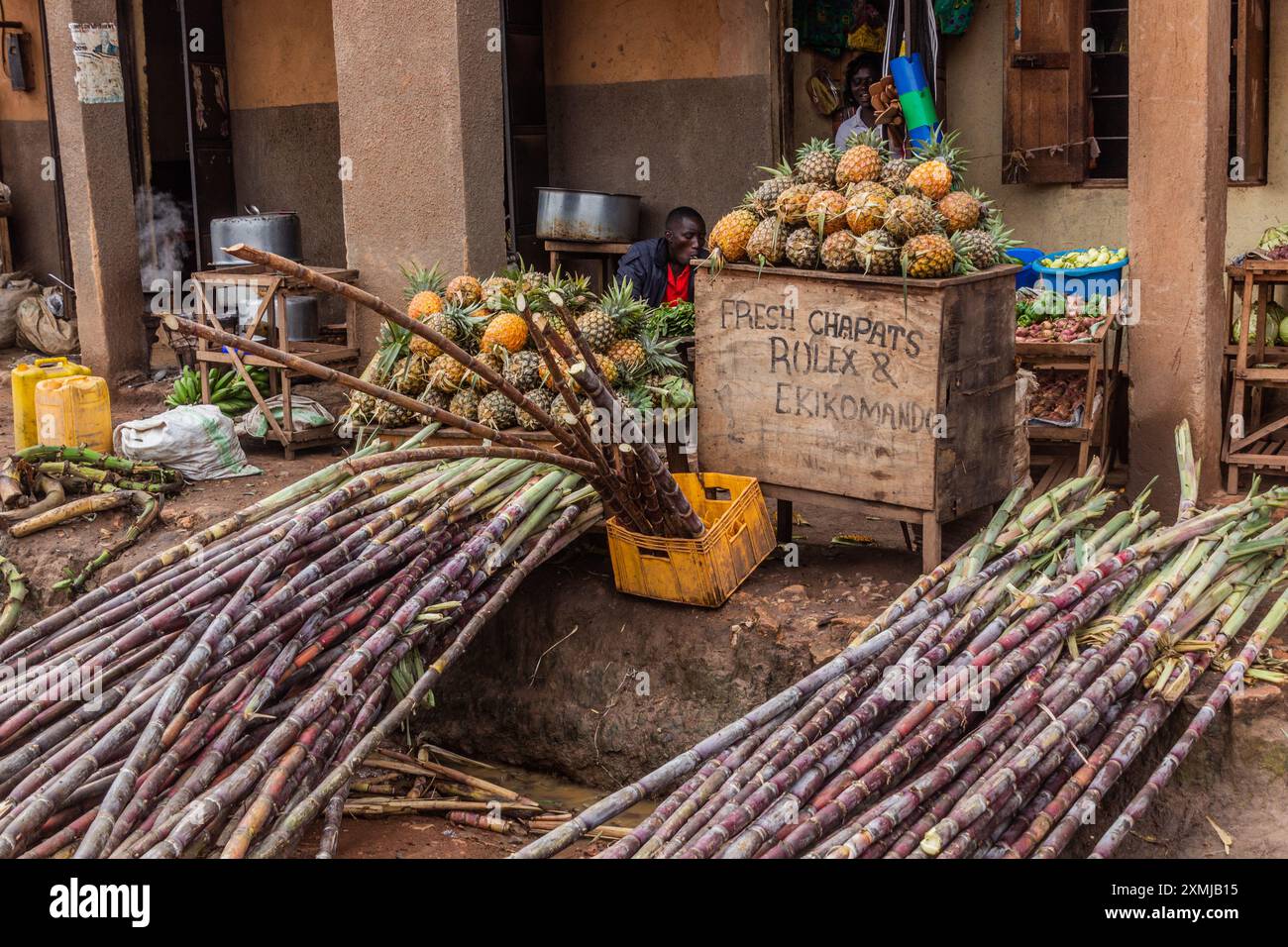 KABALE, UGANDA - MARCH 18, 2020: Fruis and vegetables stall in Kabale ...