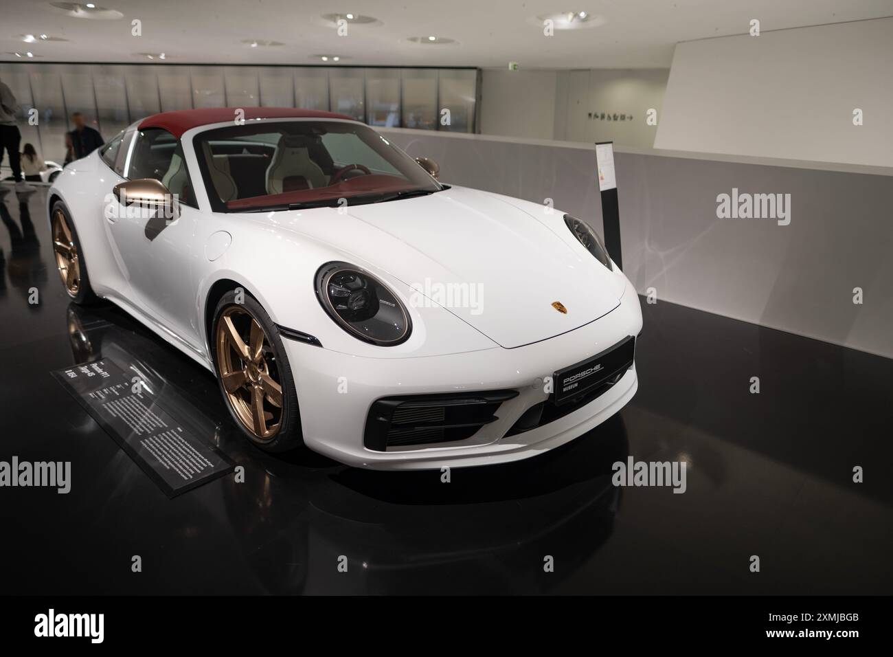 2023 Porsche 911 Targa 4 GTS in Porsche-Museum, high-performance white ...