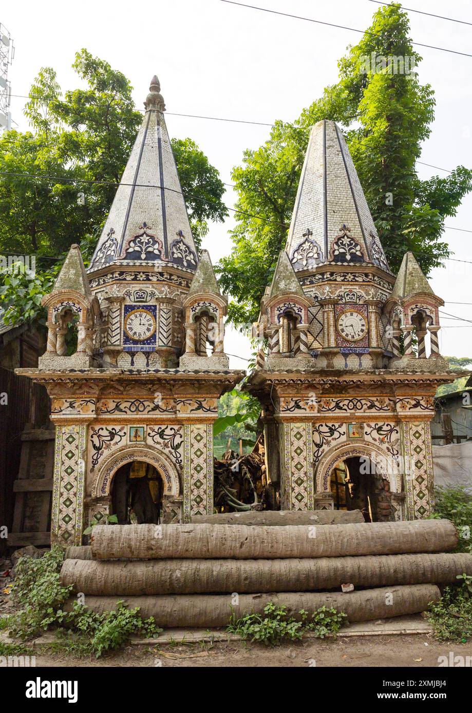 Dhaka temple hi-res stock photography and images - Alamy
