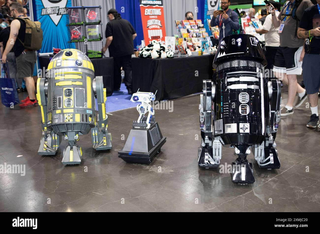 Star Wars Droiden auf der San Diego Comic-Con International 2024 im San ...