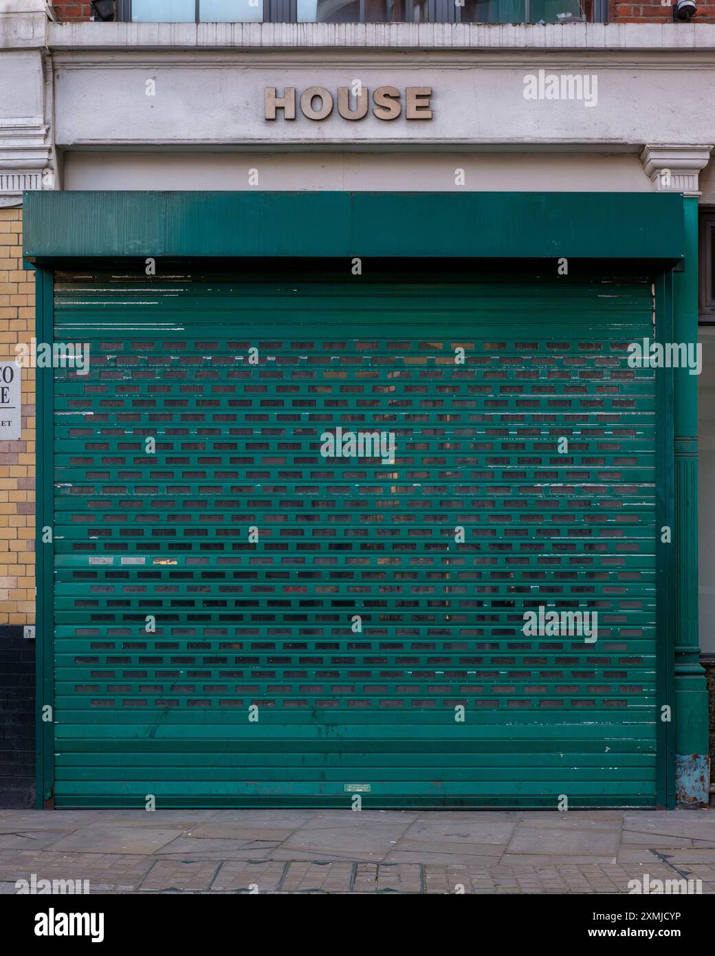 Labeled simply no hi-res stock photography and images - Alamy