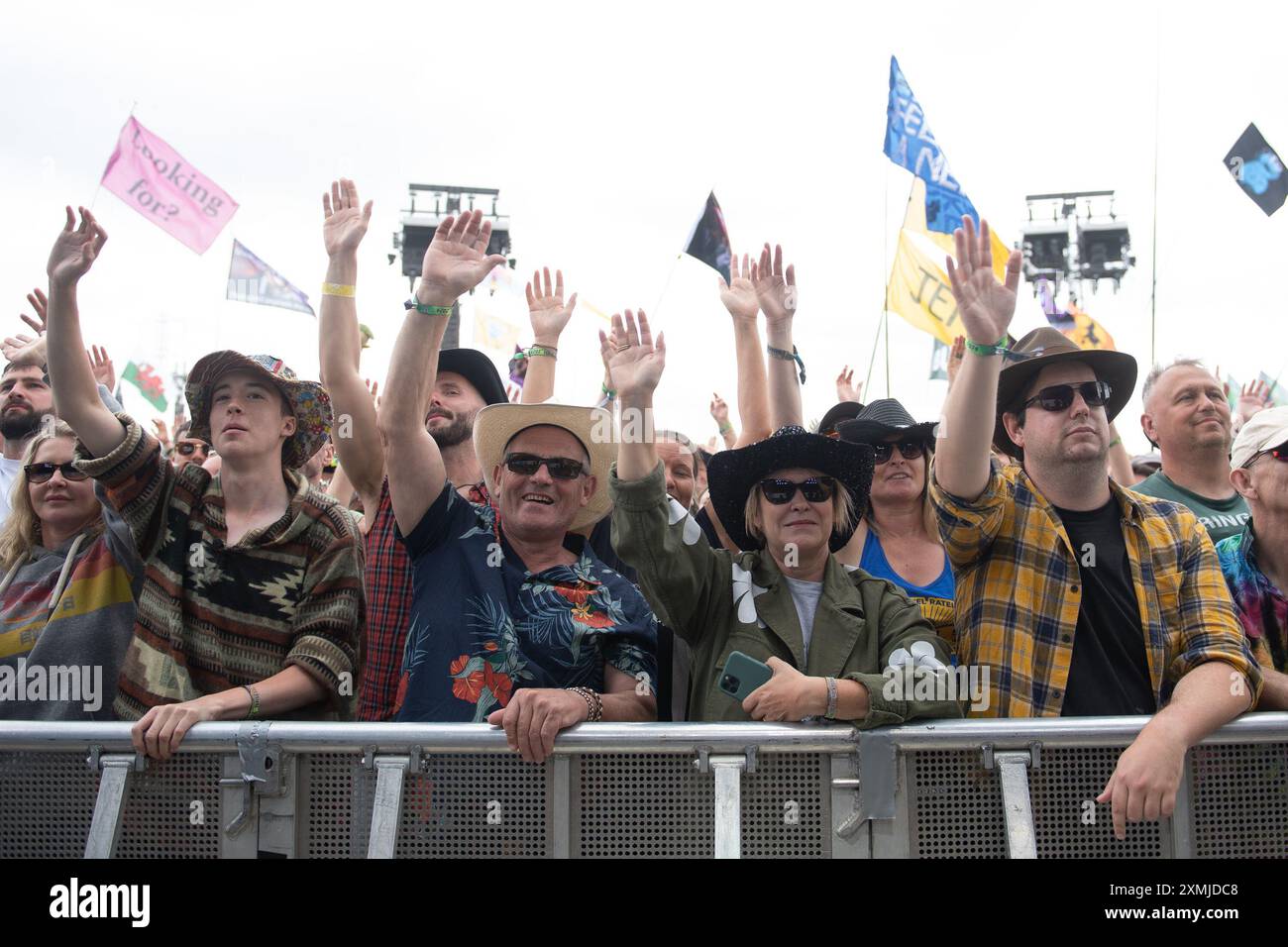 Glastonbury, UK. 30 Jun 2024. The Crowd as English singer-songwriter ...