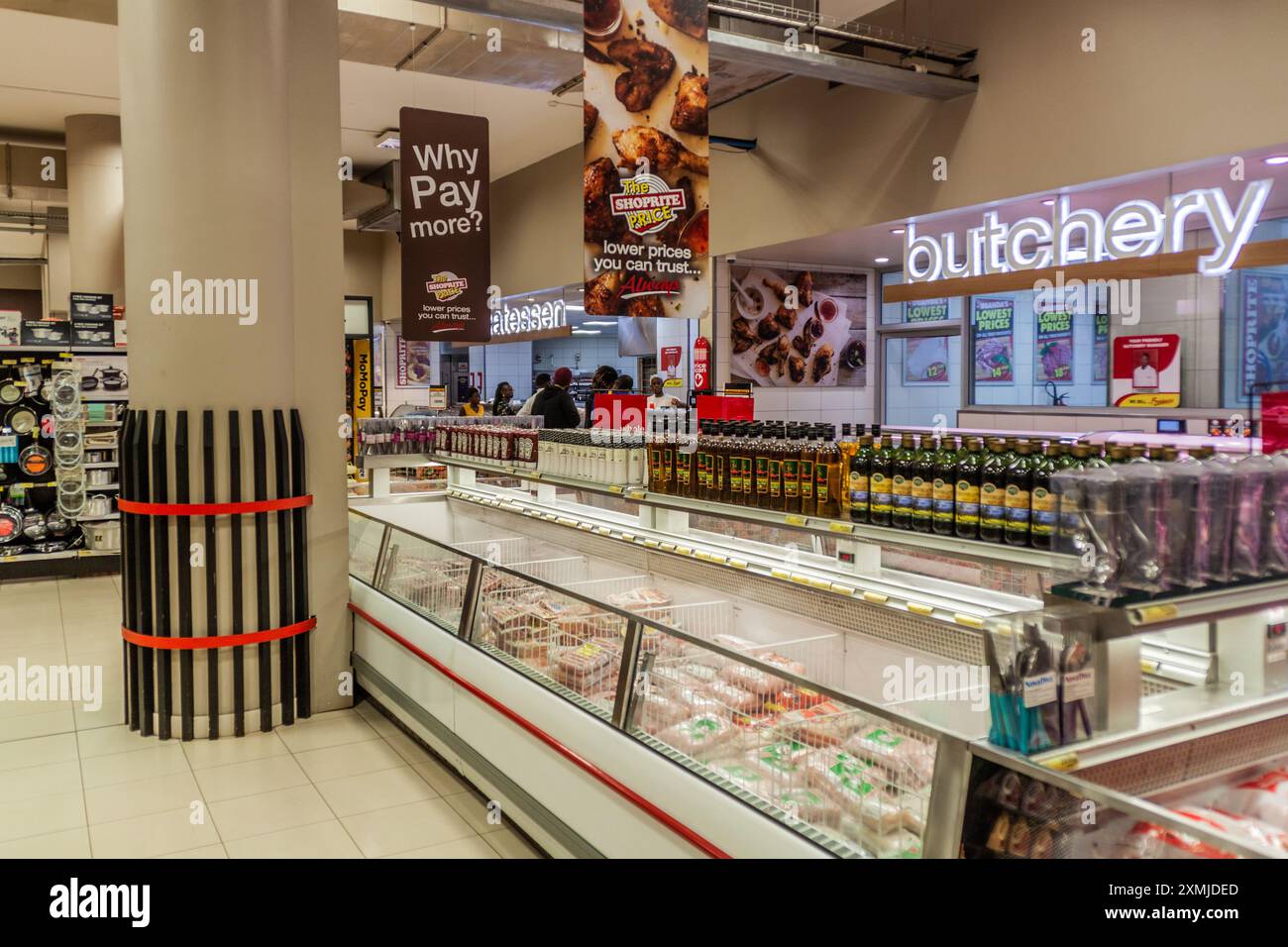 Acacia mall hi-res stock photography and images - Alamy