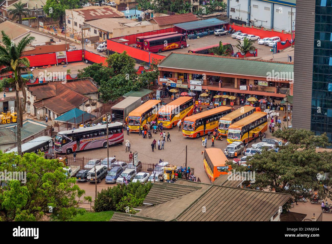 Bus terminals hi-res stock photography and images - Alamy
