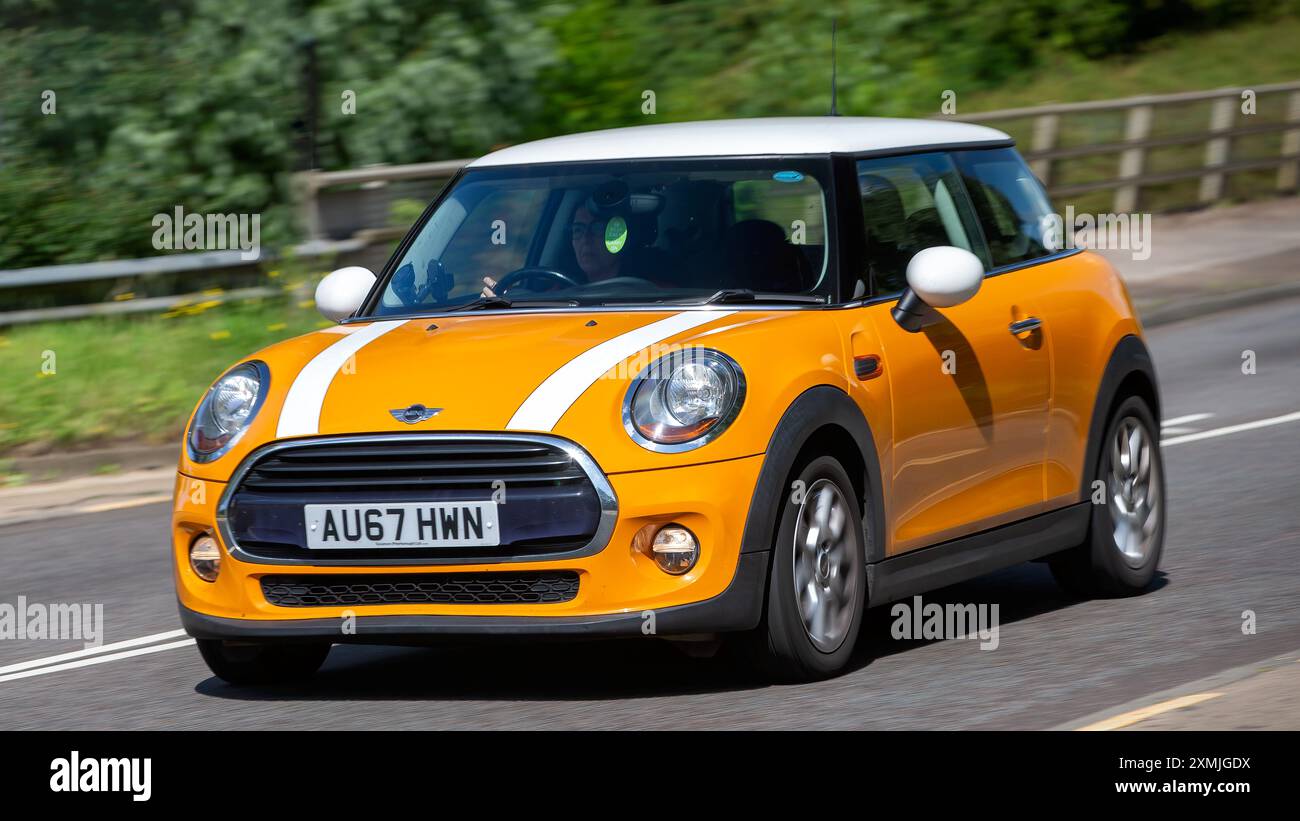 Orange classic mini hi-res stock photography and images - Alamy