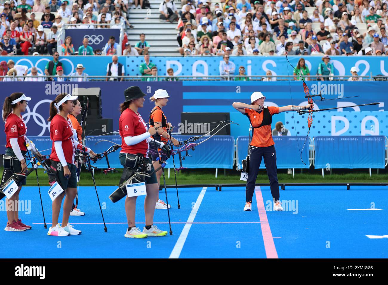 Paris, France. 28th July, 2024. Quinty Roeffen (1st R) of team the ...