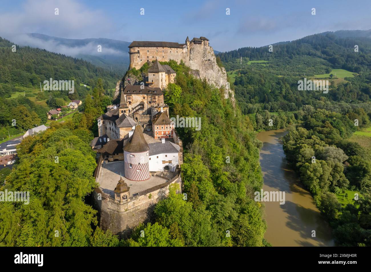 Medieval oravsky hrad castle hi-res stock photography and images - Alamy