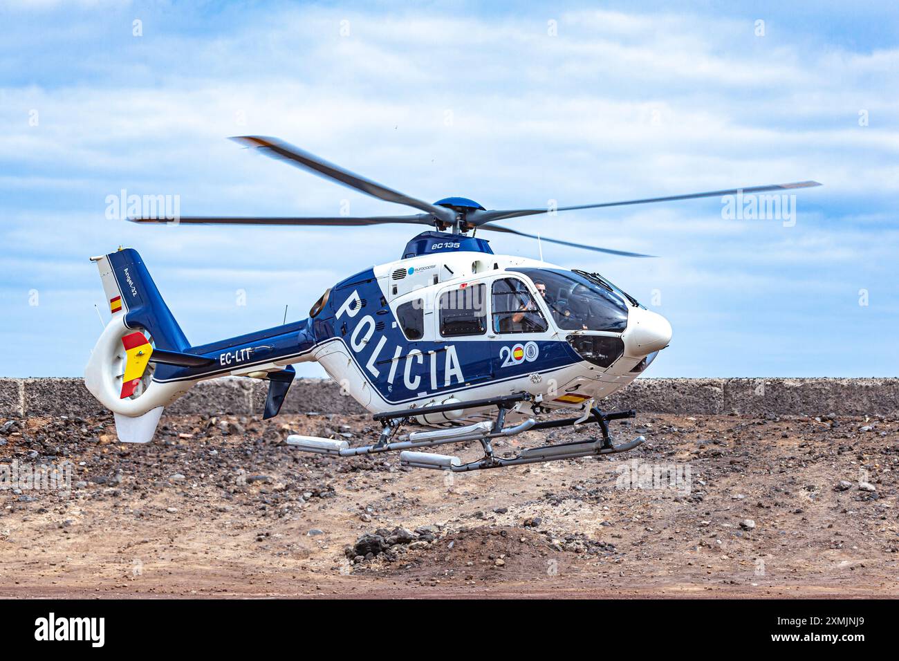 Spanish National Police performing a surveillance manoeuvre on a cop ...