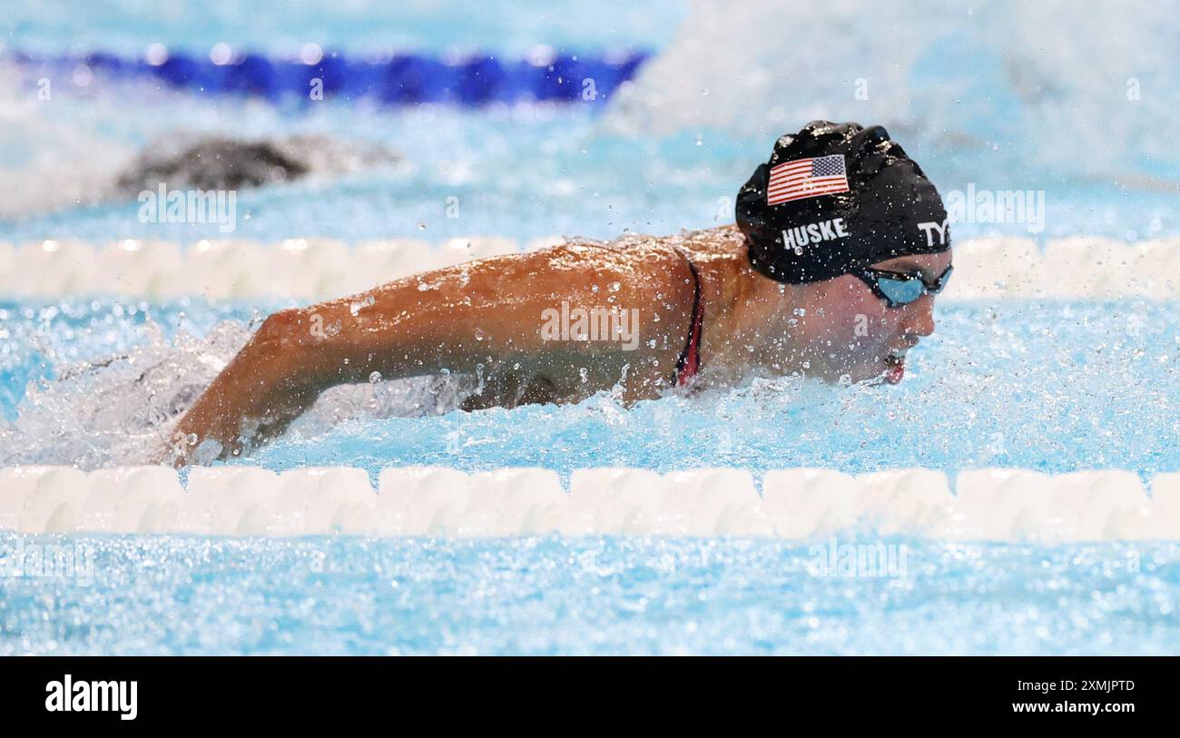 Paris, France. July 28th 2024. USA's Torri Huske on her way to winning ...