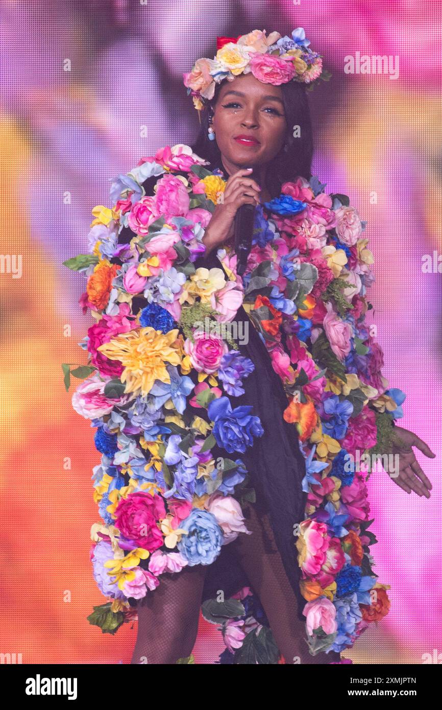 Glastonbury, UK. 30 Jun 2024. American singer-songwriter Janelle Monae ...
