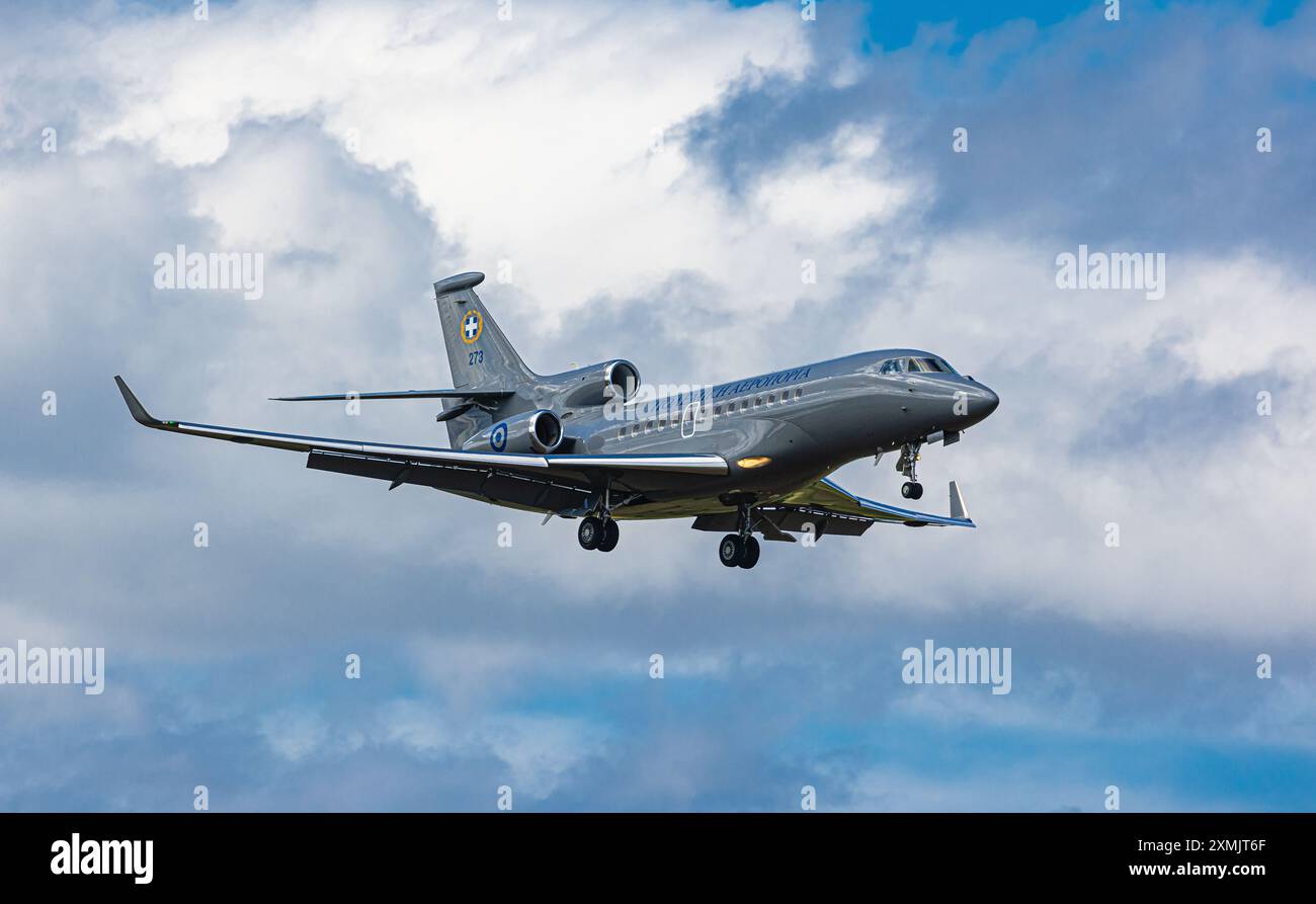 Zurich, Switzerland, 15th Jun 2024: A Dassault Falcon 7X carries the ...