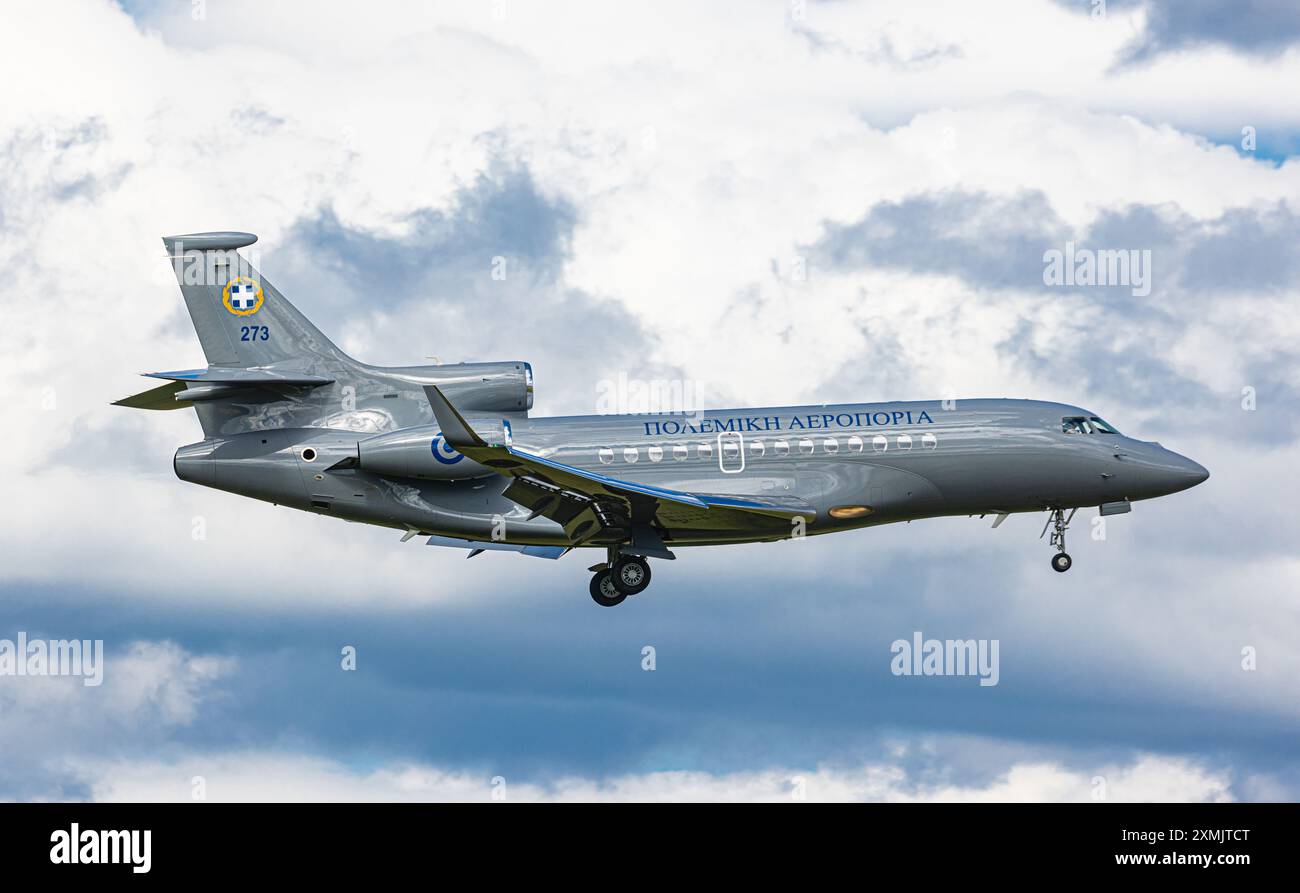 Zurich, Switzerland, 15th Jun 2024: A Dassault Falcon 7X carries the ...