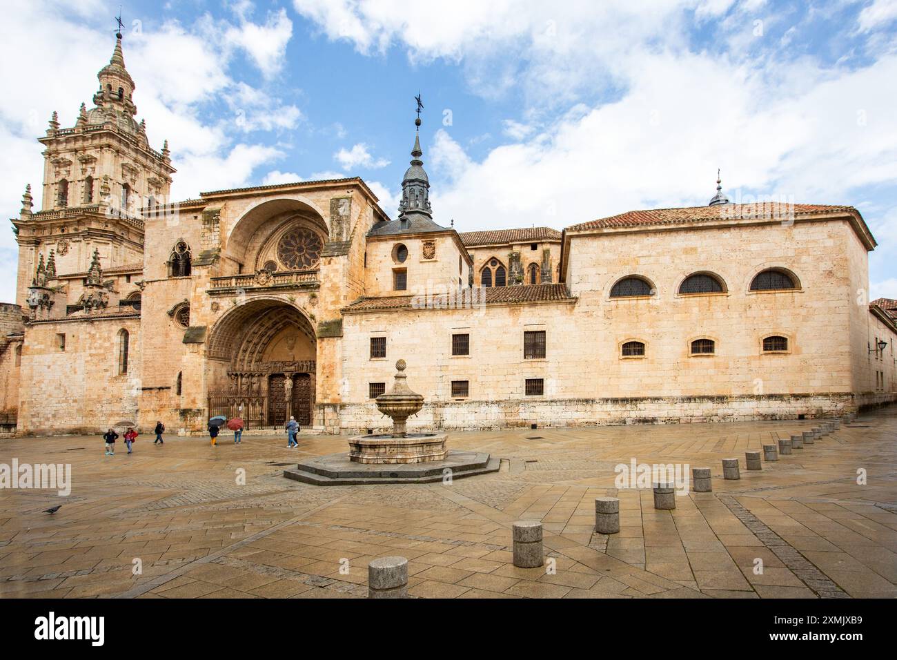 The Spanish medieval walled city of El Burgo de Osma and its Cathedral ...