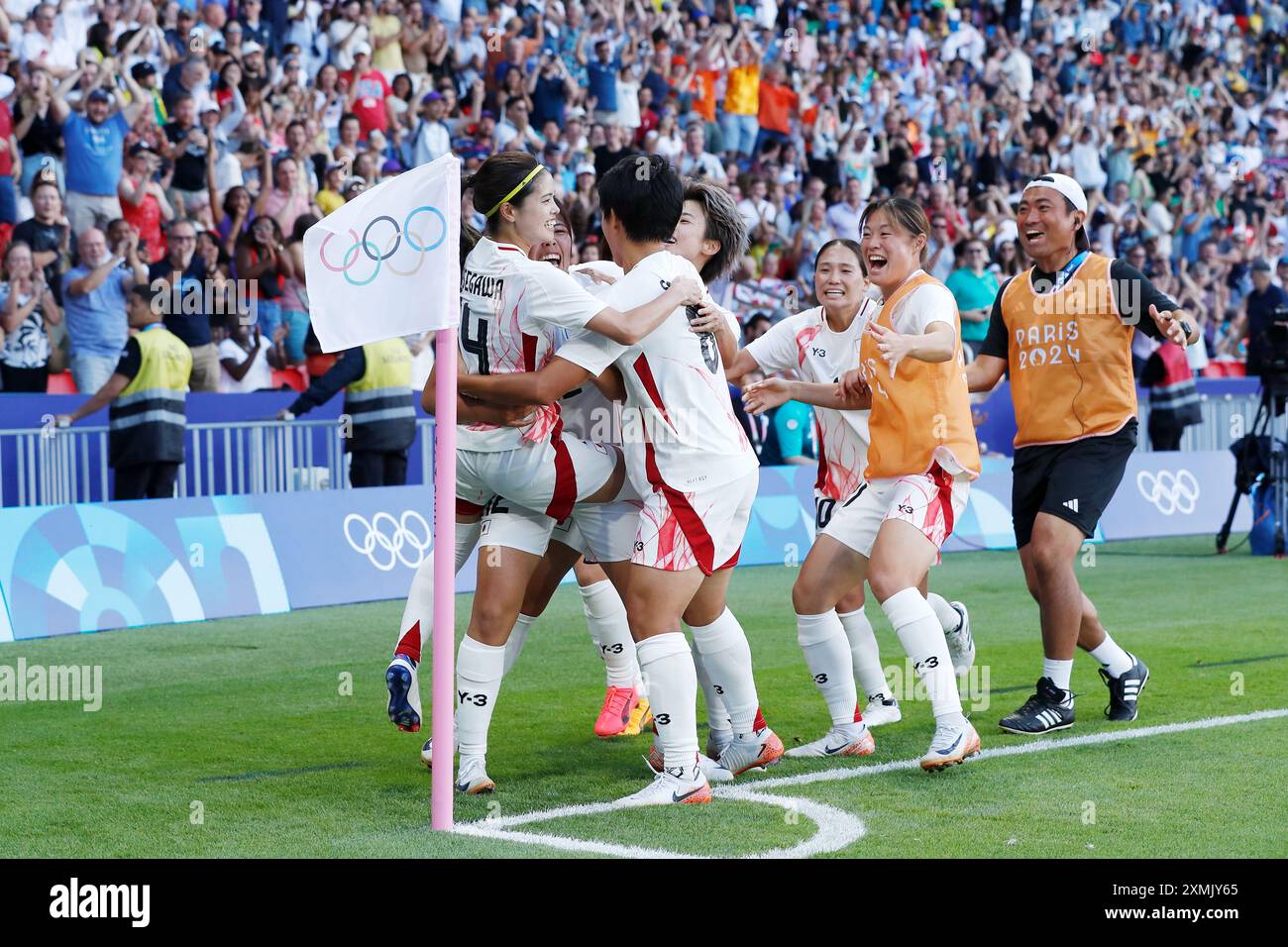 Brazil japan paris 2024 soccer hi-res stock photography and images - Alamy