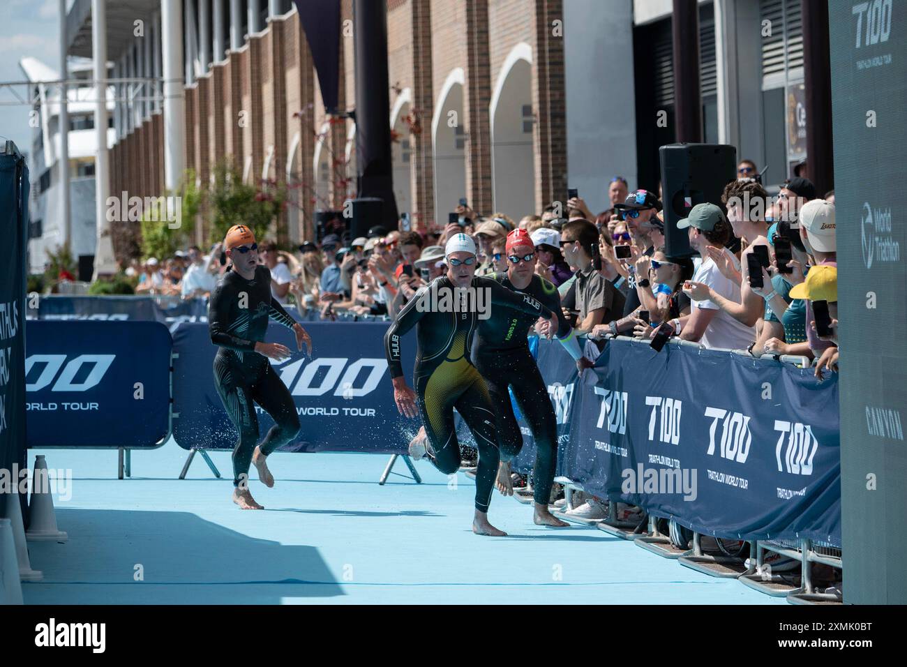 London, Royal Victoria Docks, UK. 27th July 2024. The T100 Triathlon ...