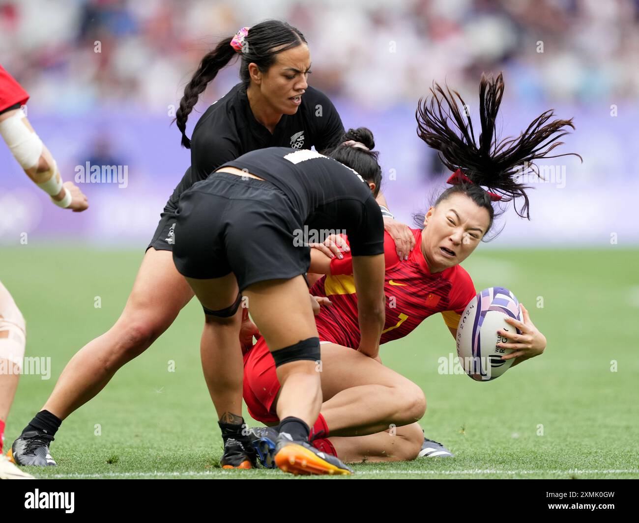 Paris, France. 28th July, 2024. Chen Keyi (R) of China vies against ...