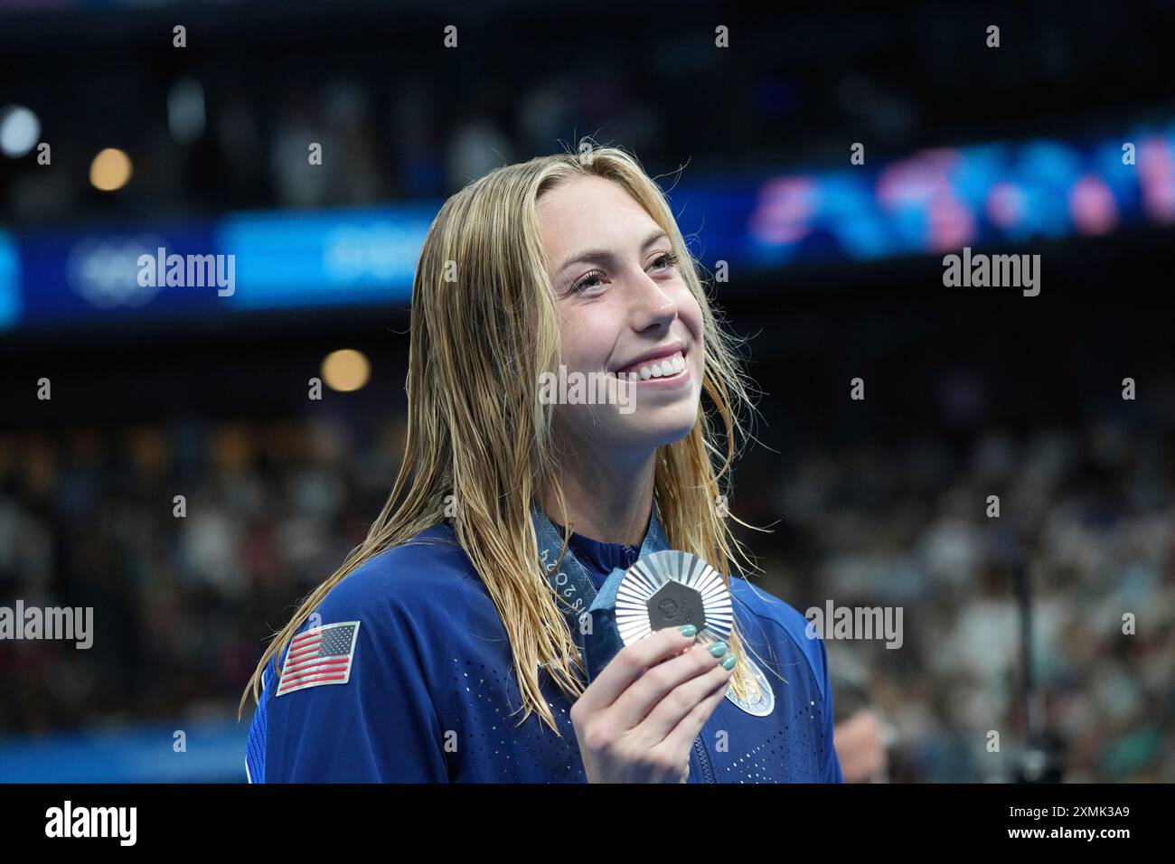 The United States WALSH Gretchen poses with her silver medal of the ...