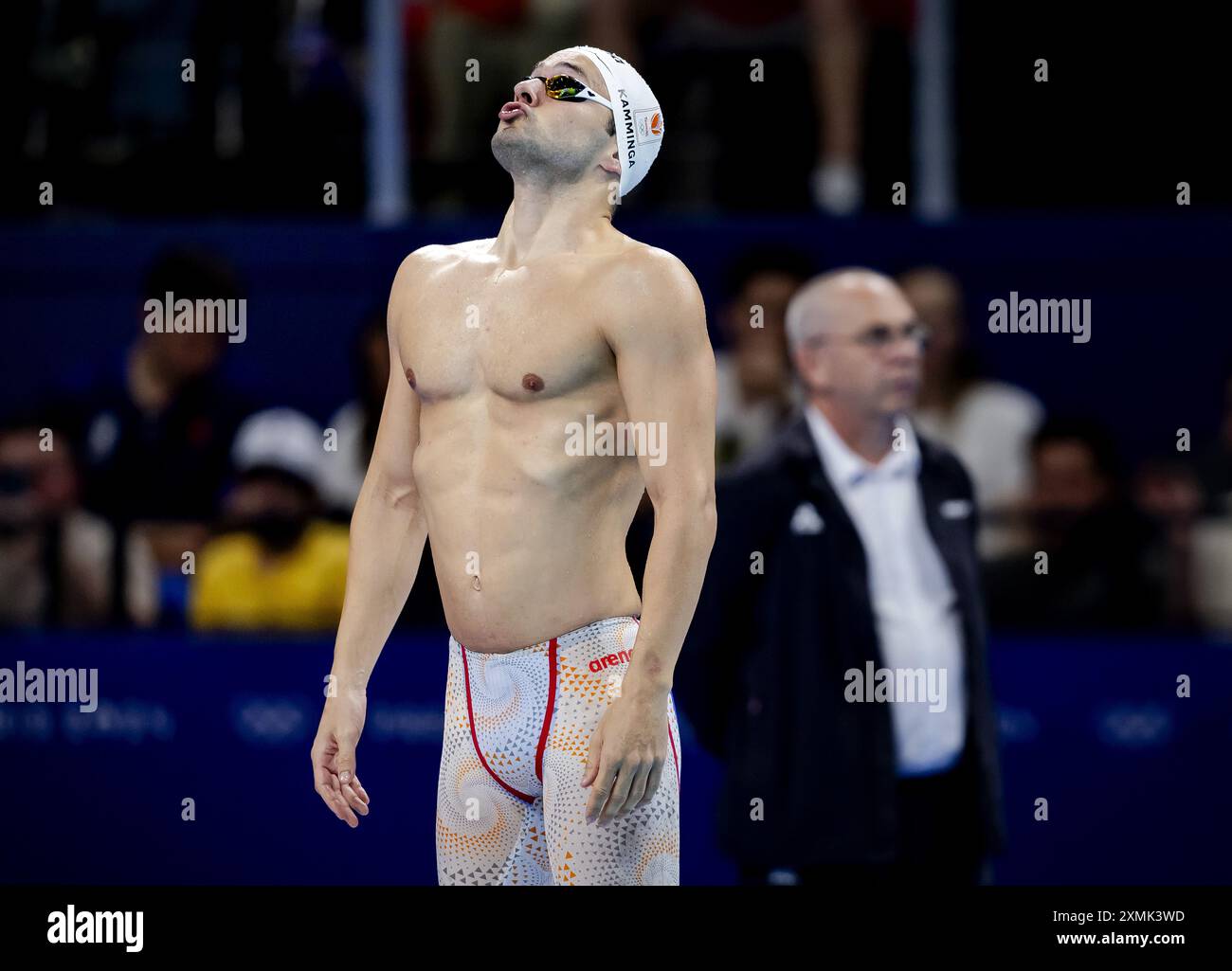 PARIS - Arno Kamminga in action during the 100 meter breaststroke final ...
