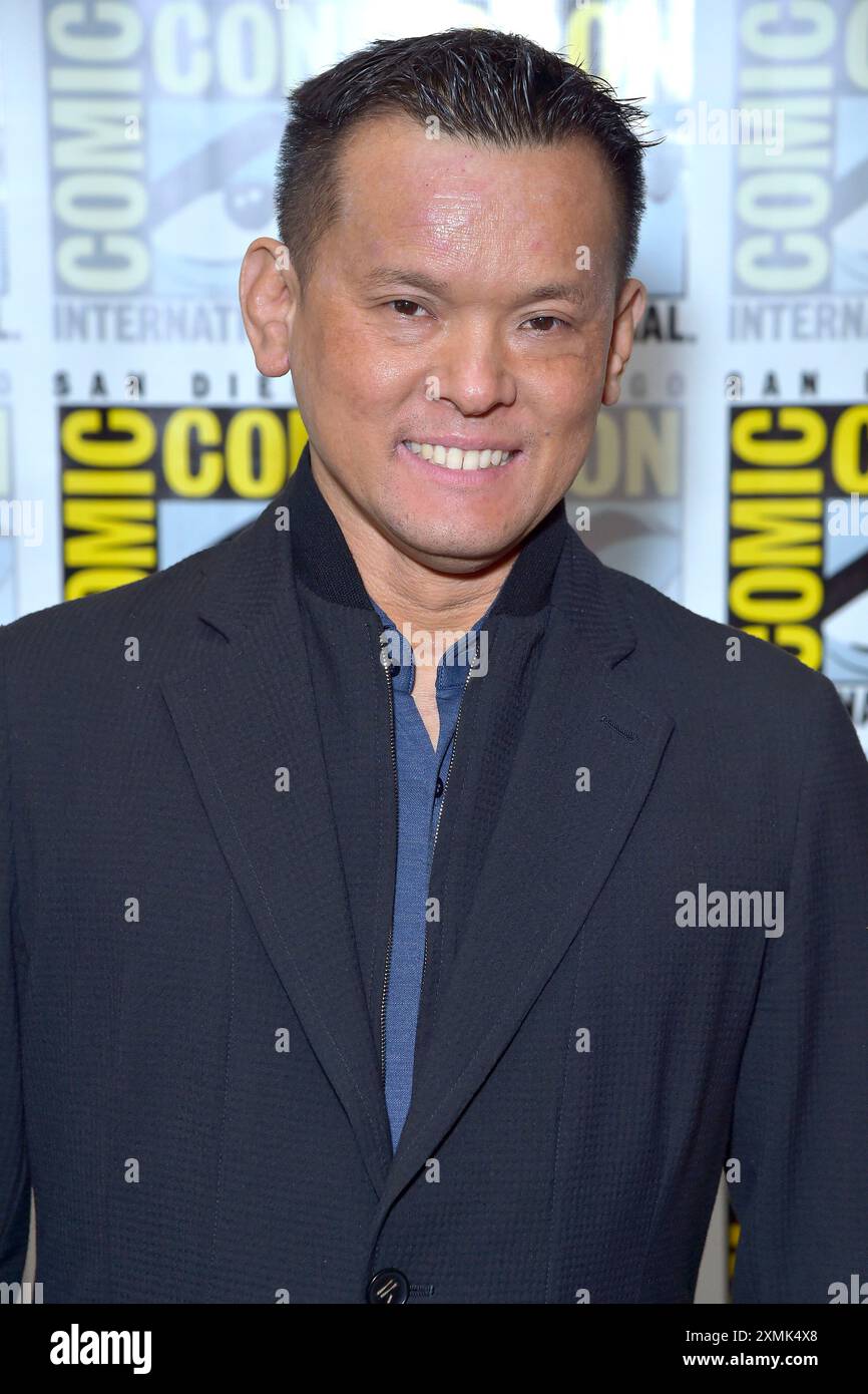 Jay Oliva beim Photocall zur Animationsserie 'Infinity: Paradise Lost' auf der San Diego Comic ...