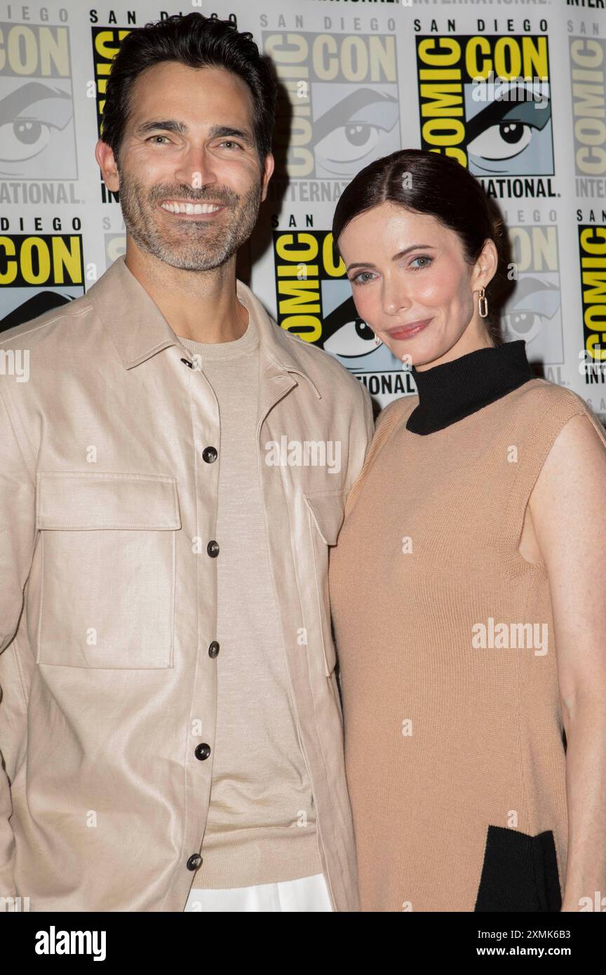 Tyler Hoechlin und Elizabeth Tulloch beim Photocall zu CW TV-Serie ...