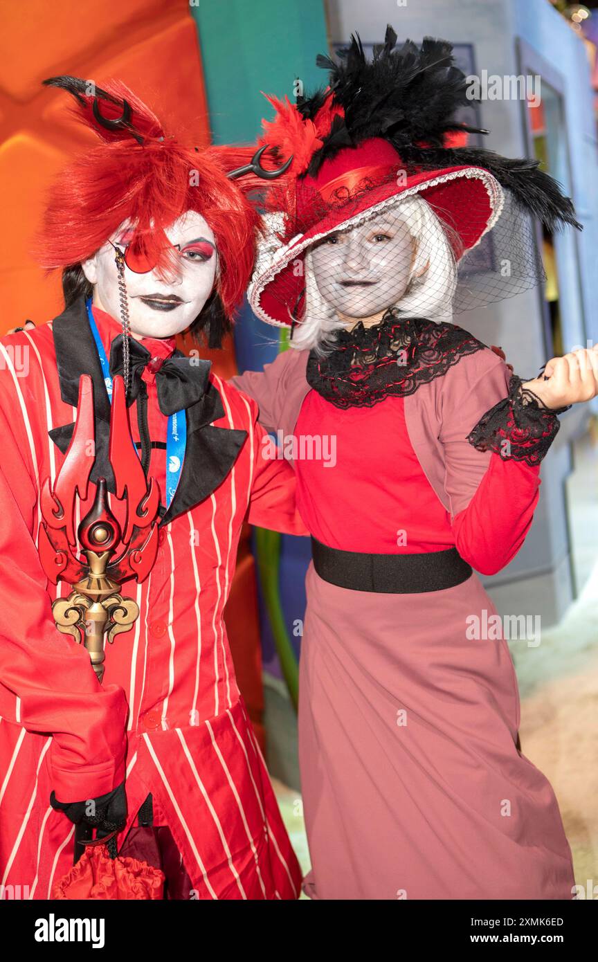 Cosplayer auf der San Diego Comic-Con International 2024 im San Diego ...
