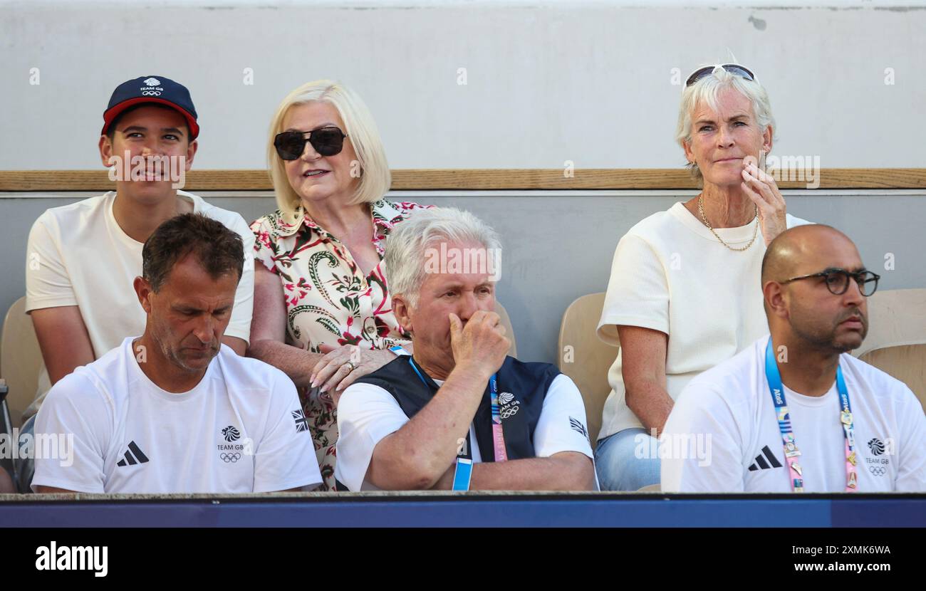 PARIS, FRANCE. 28th July, 2024. Judy Murray looks on during as son Andy ...