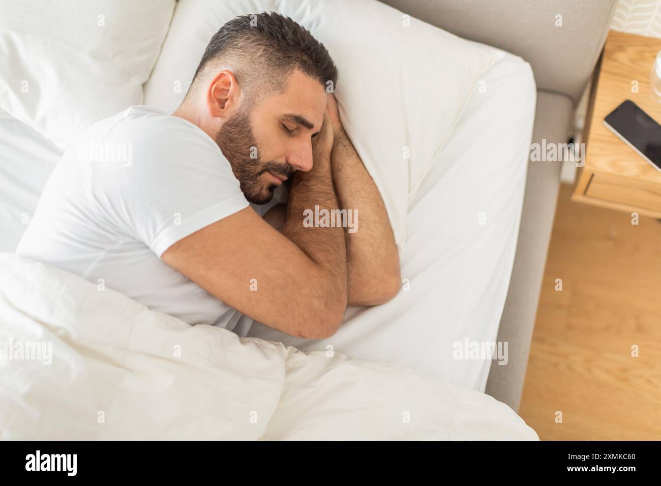 Man sleeping in cycle hi-res stock photography and images - Alamy