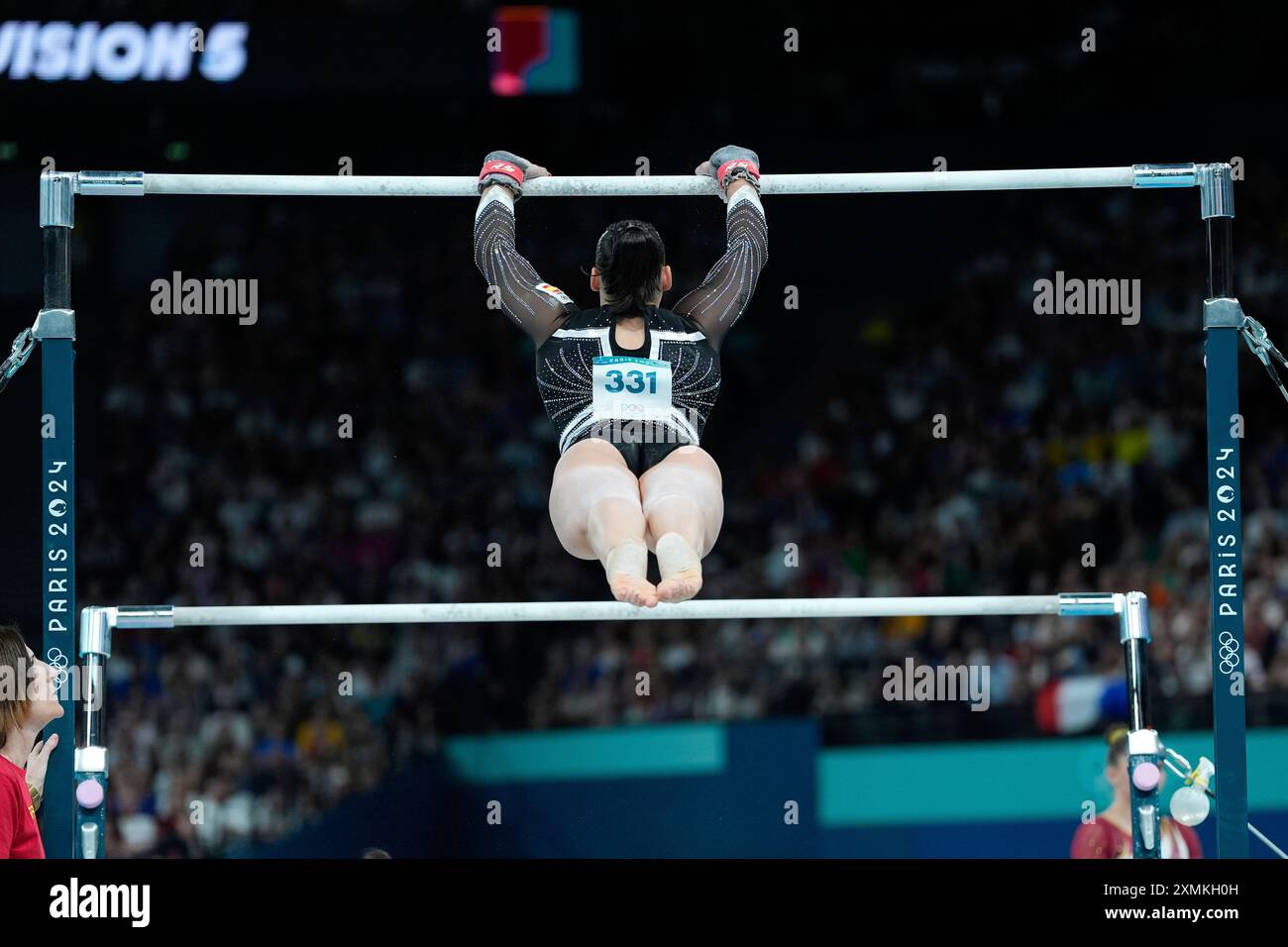 Alba Petisco of Spain performs on Uneven bars during Artistic ...