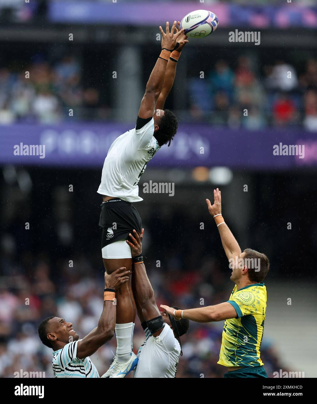 PARIS, FRANCE - JULY 27: Iosefo Baleiwairik of Team Fiji catches the ...