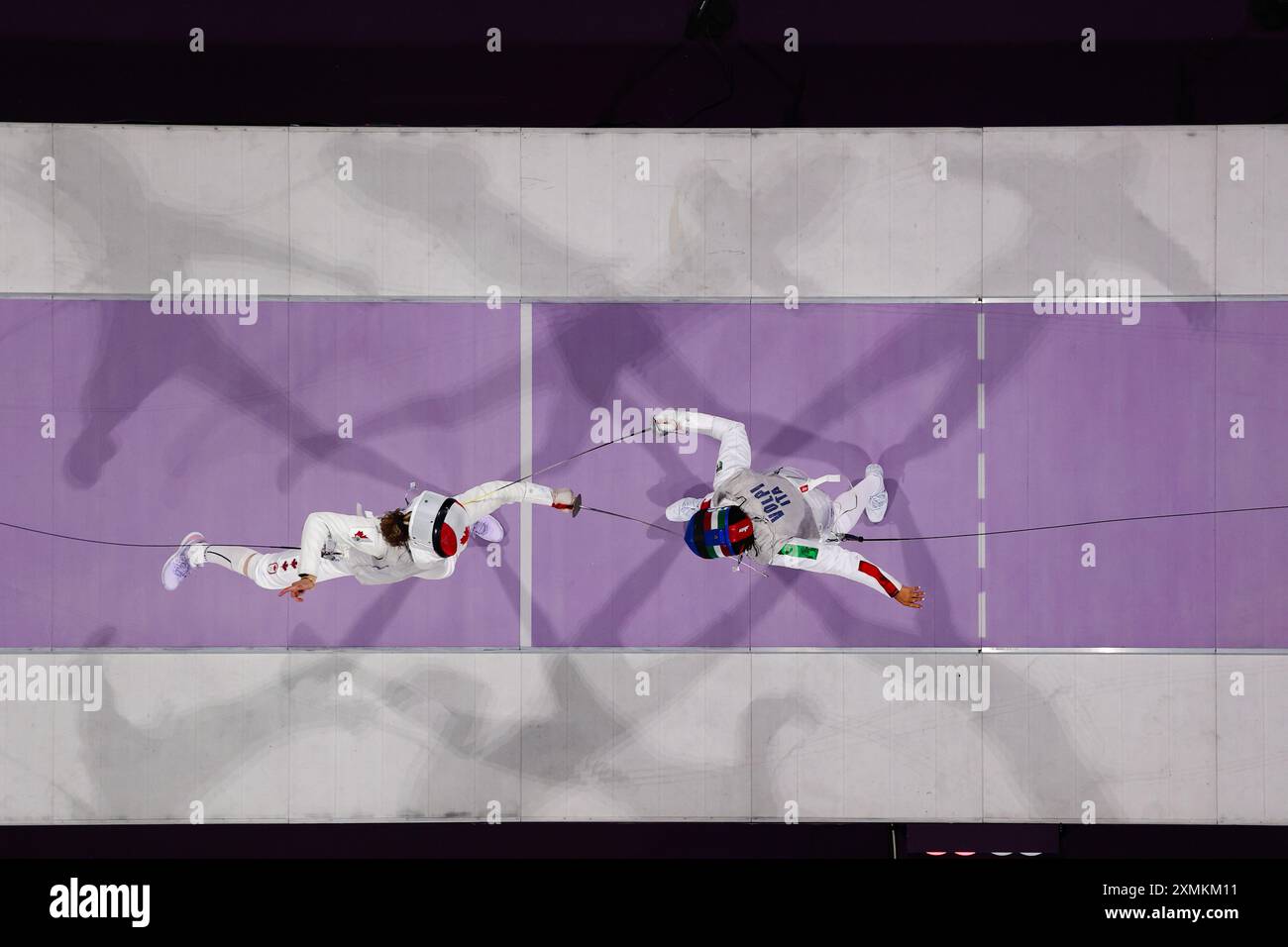 Paris, France. 28th July, 2024. Eleanor Harvey of Canada (L) competes ...