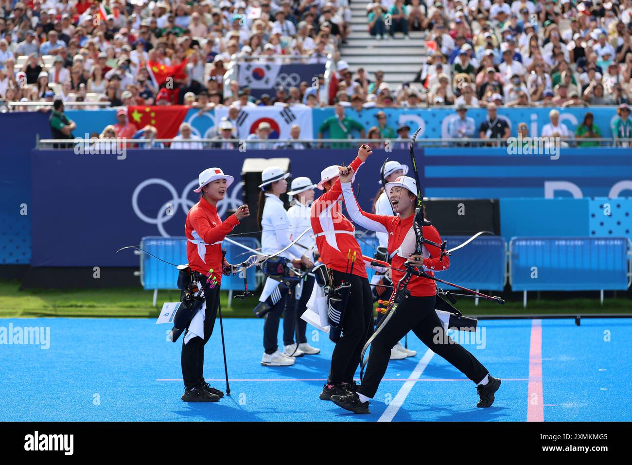 Paris, France. 28th July, 2024. Li Jiaman (L), An Qixuan (C) and Yang ...