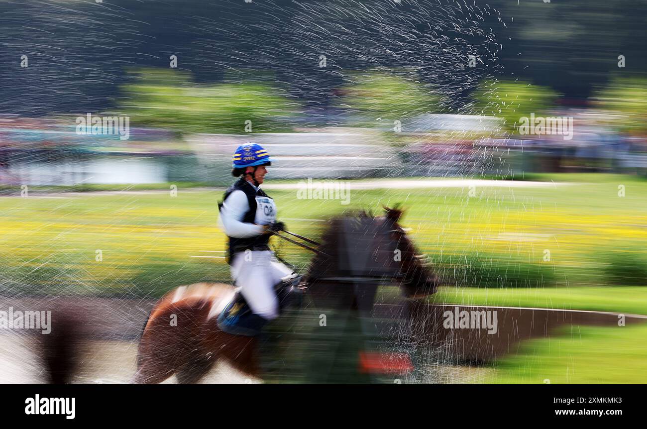Versailles, France. 28th July, 2024. Sofia Sjoborg of Sweden competes ...